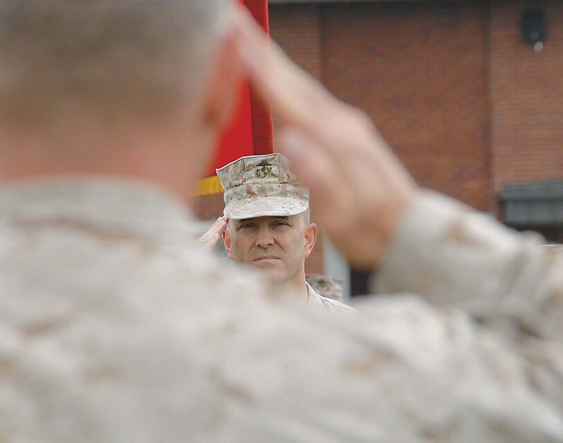Career Marine bids farewell to comrades, Corps > United States Marine ...