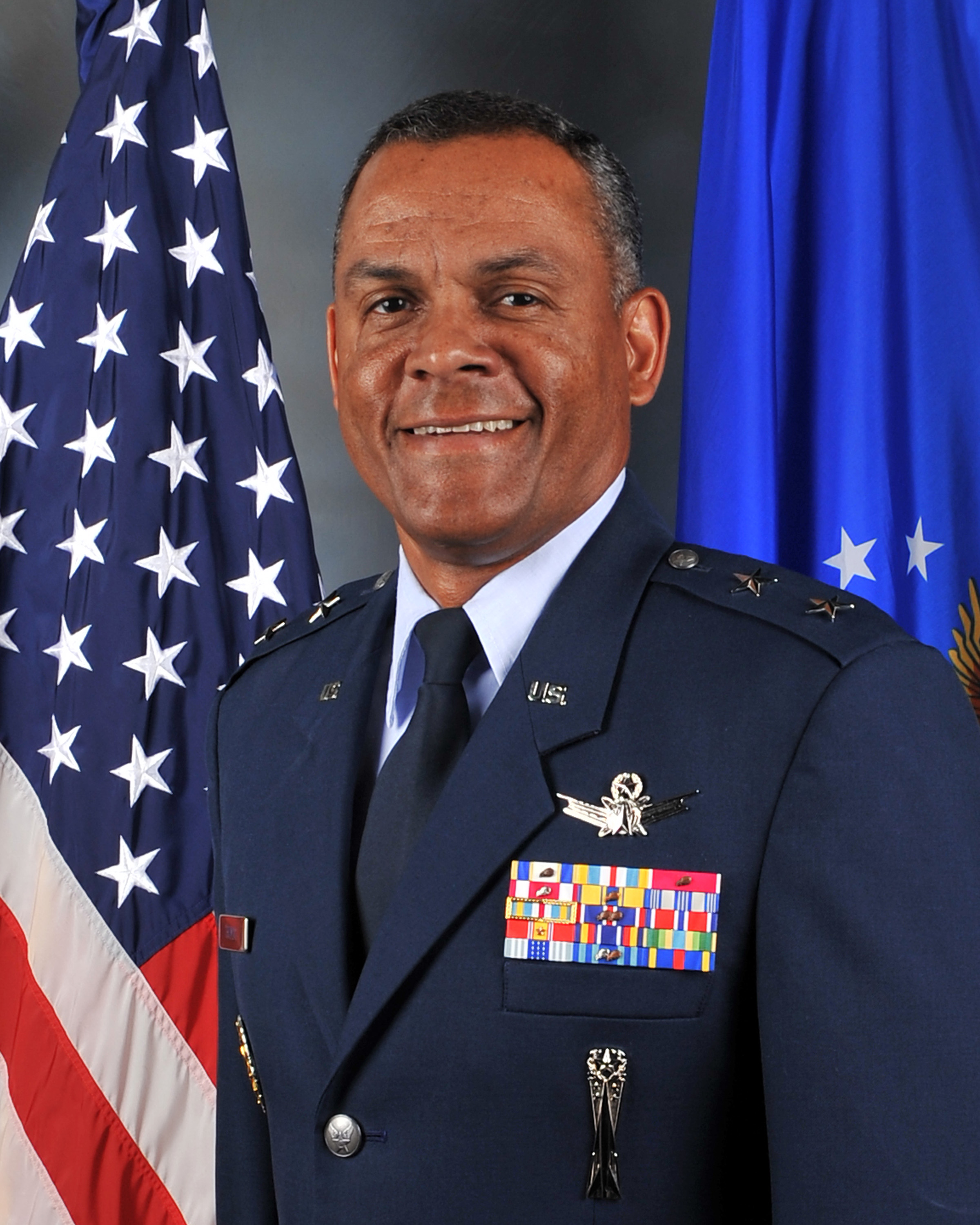 MAJOR GENERAL EVERETT H. THOMAS > Air Force > Biography Display