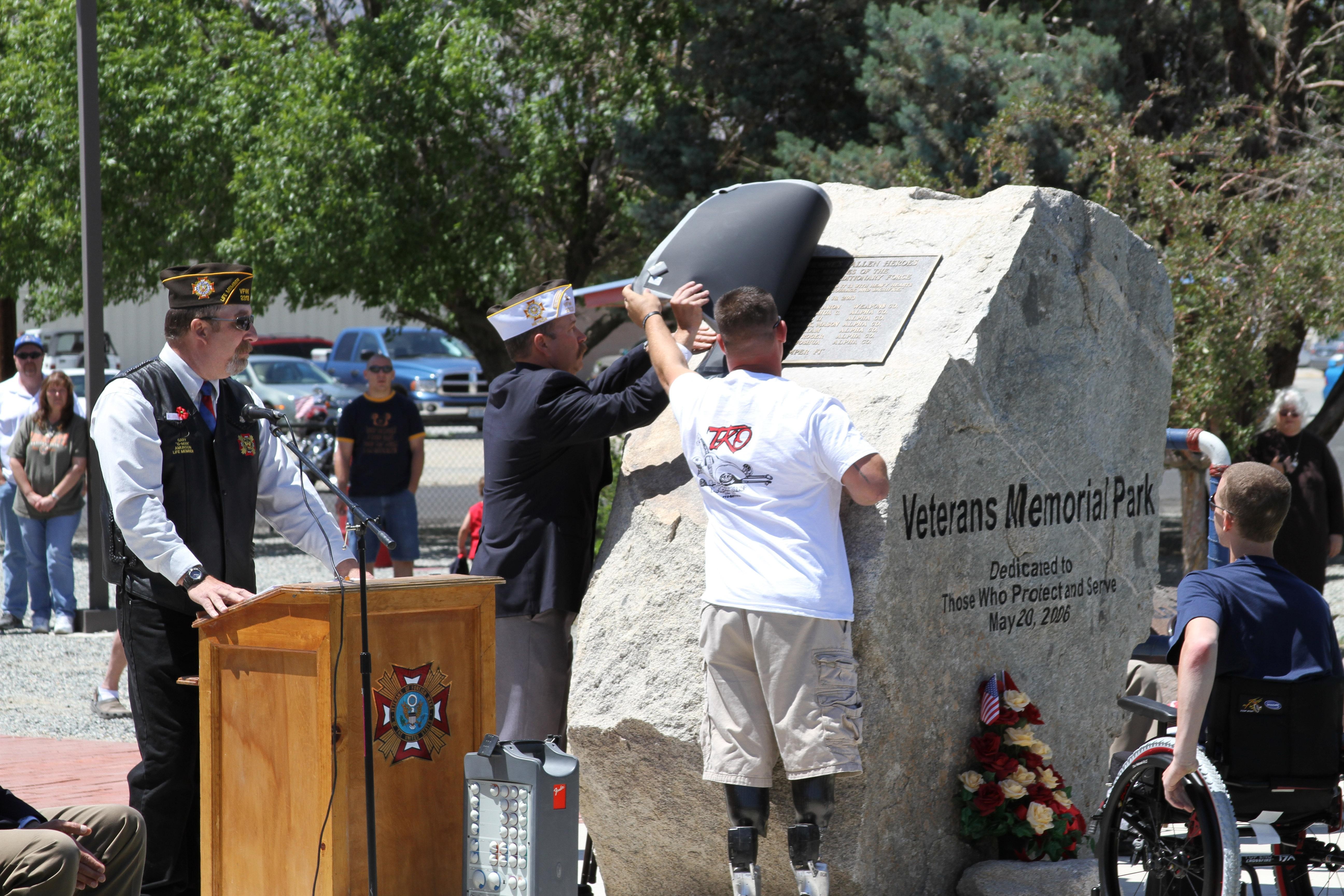 20130418-M-GU623-001