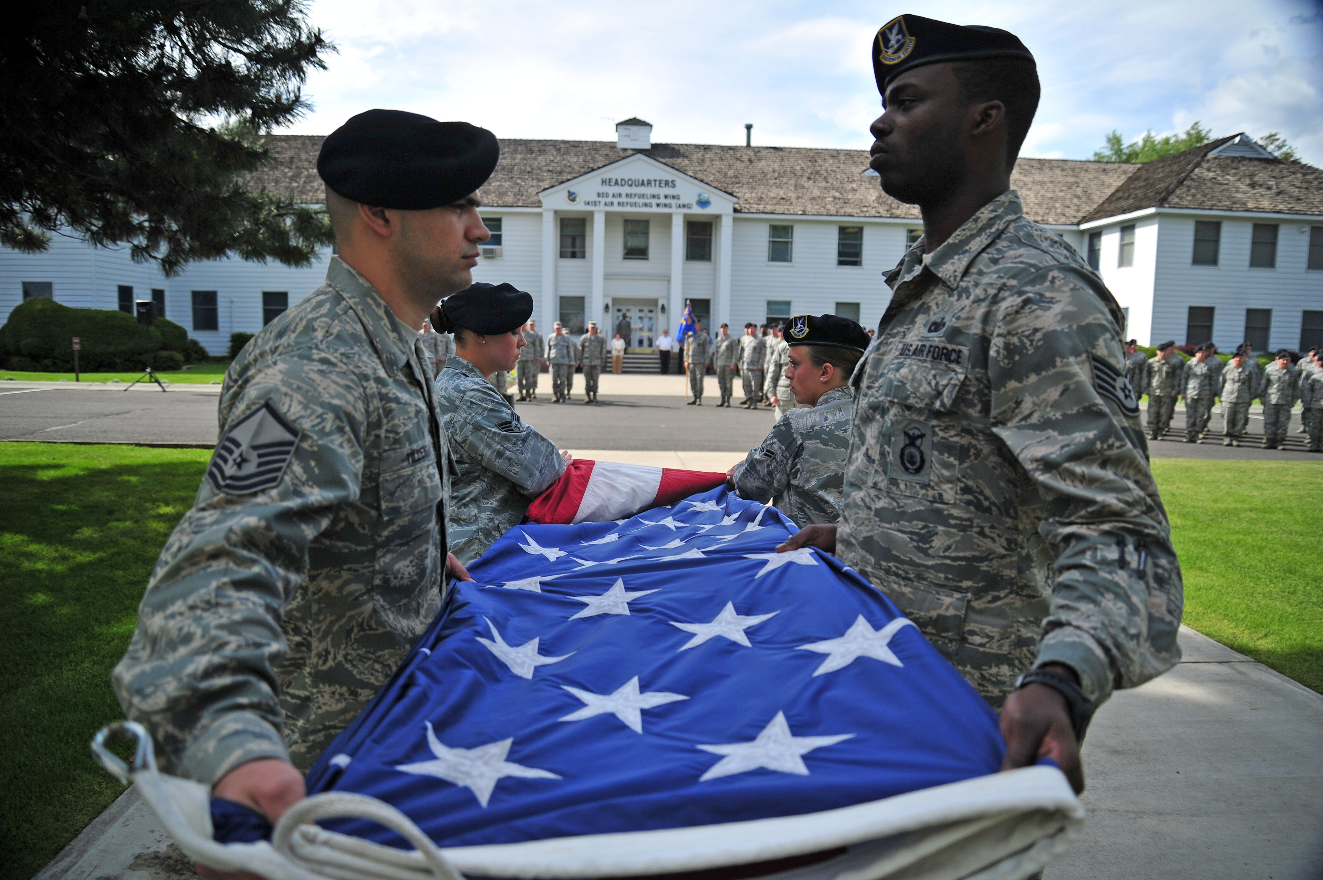 Fairchild Defenders honor fallen heroes > Fairchild Air Force Base ...