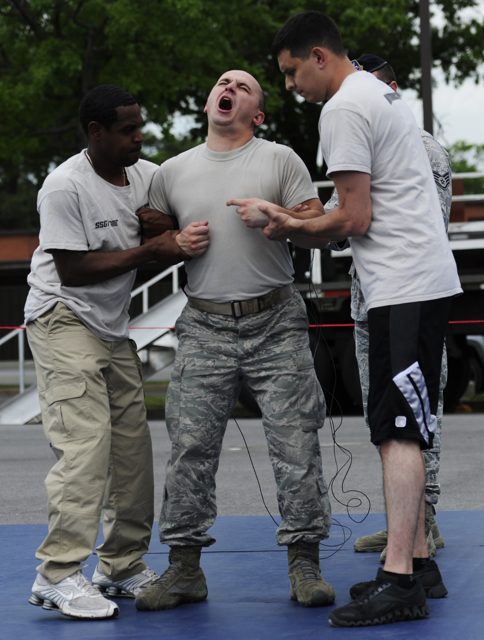 JBA first responders put on a show > Joint Base Andrews > News