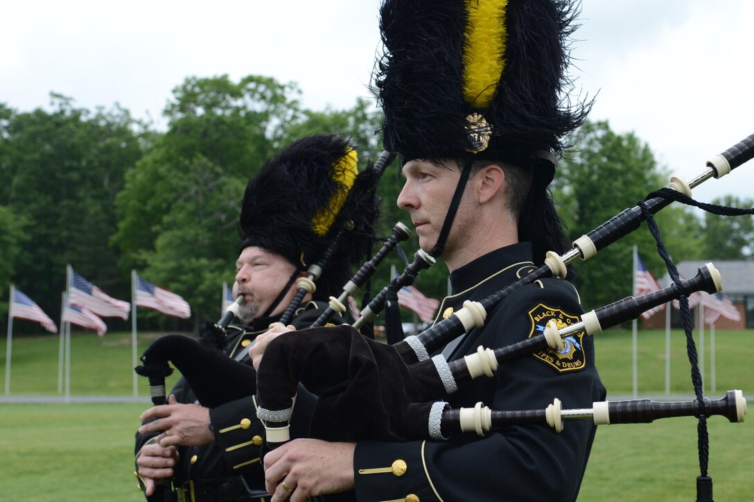 Quantico Marines honor fallen with pre-Memorial Day Running of the Colors