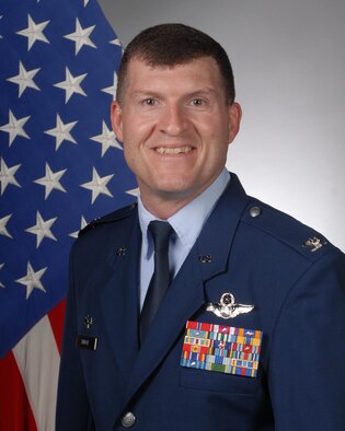 COL. S. CLINTON HINOTE > Kunsan Air Base > Biographies