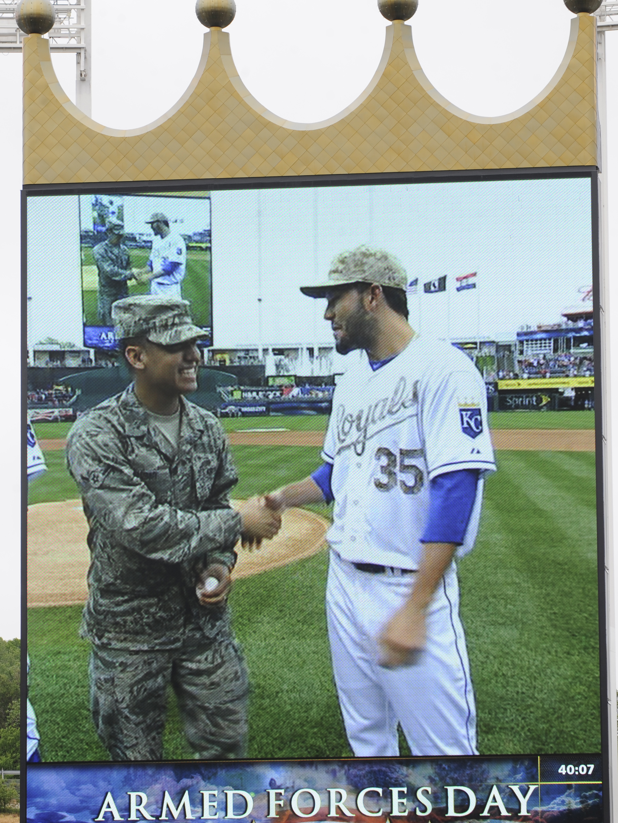 KC Royals honor Service members > Whiteman Air Force Base > Article Display