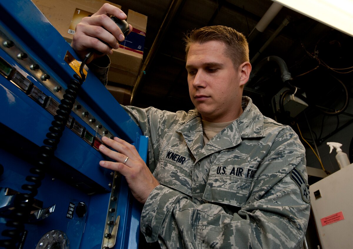 22nd ARW Airman earns spotlight performer > McConnell Air Force Base > News