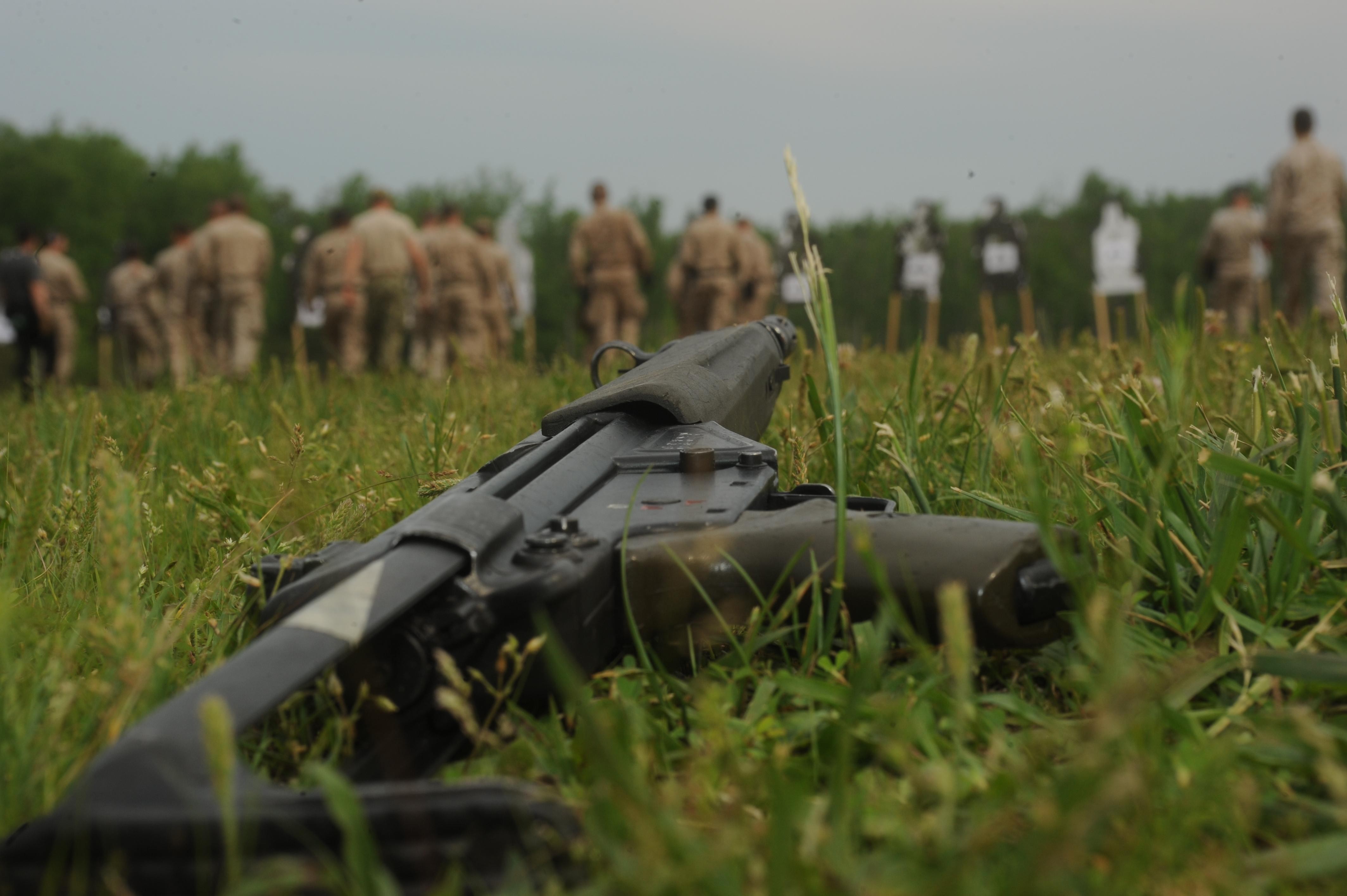 Students learn foreign weapons aboard Quantico > Marine Corps Base ...