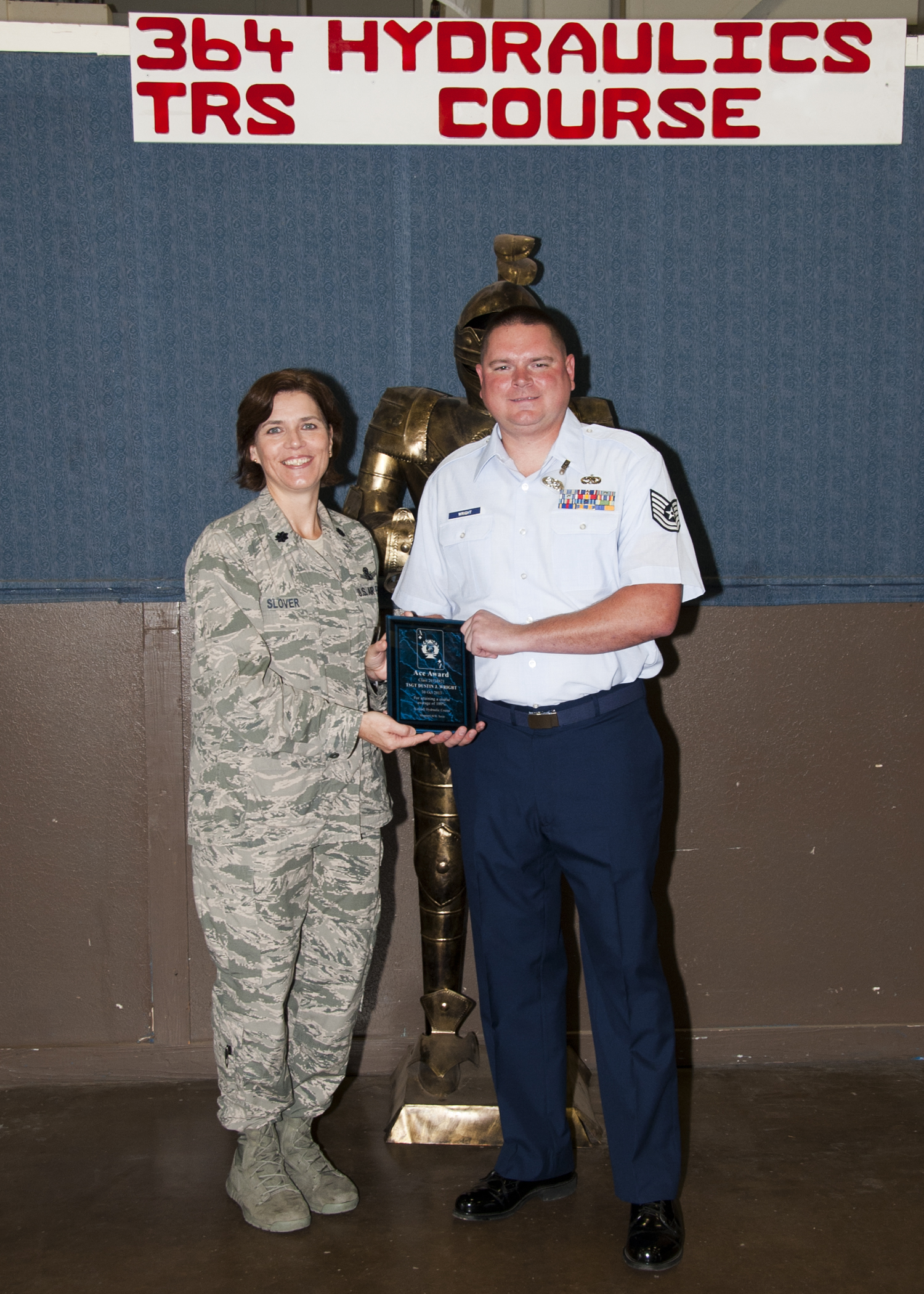 364 TRS Hydraulics Systems student earns ACE award > Sheppard Air Force ...