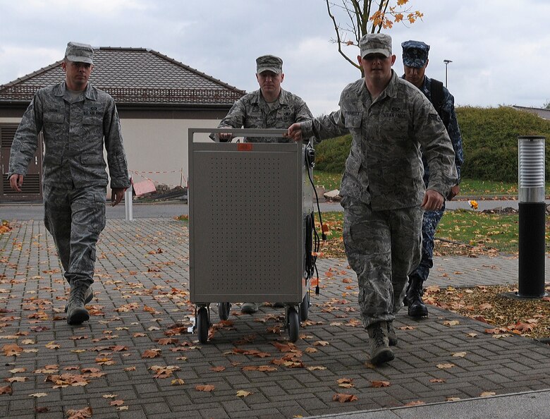 Weather squadron forecasts future > Ramstein Air Base > Display
