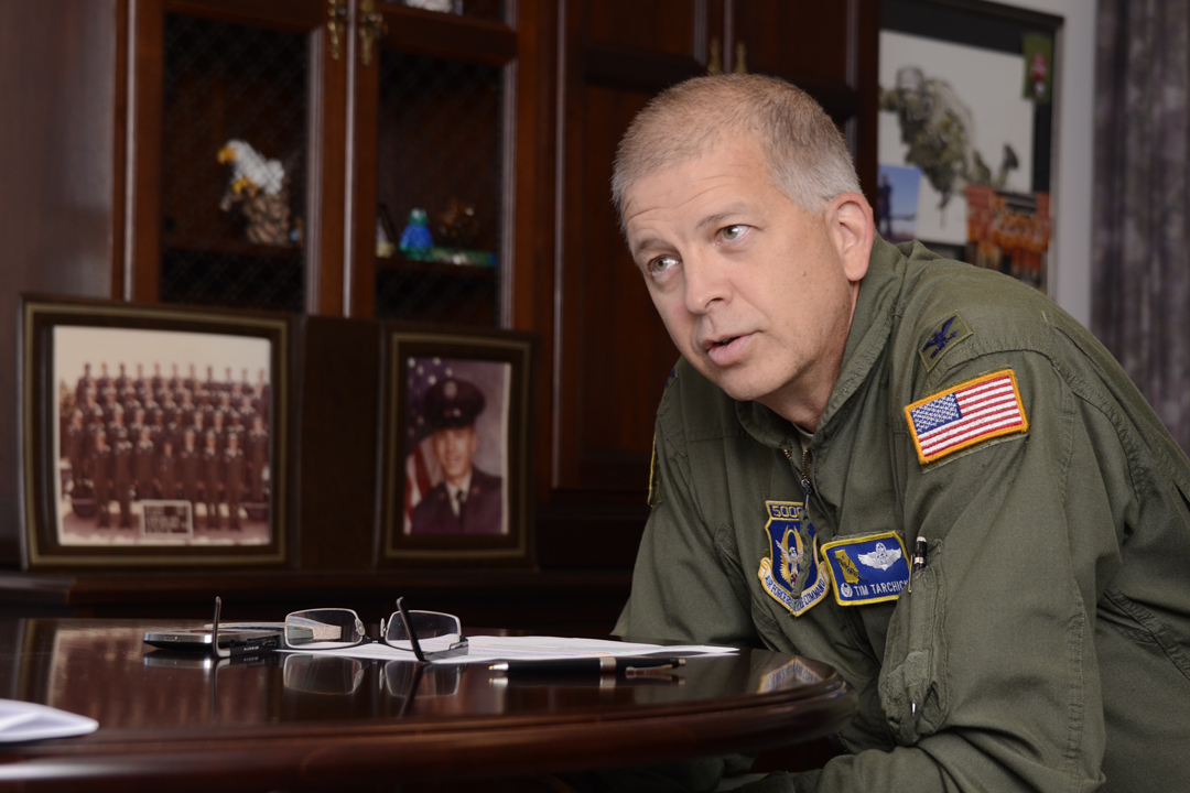 Farewell to a leader > Dobbins Air Reserve Base > Article Display