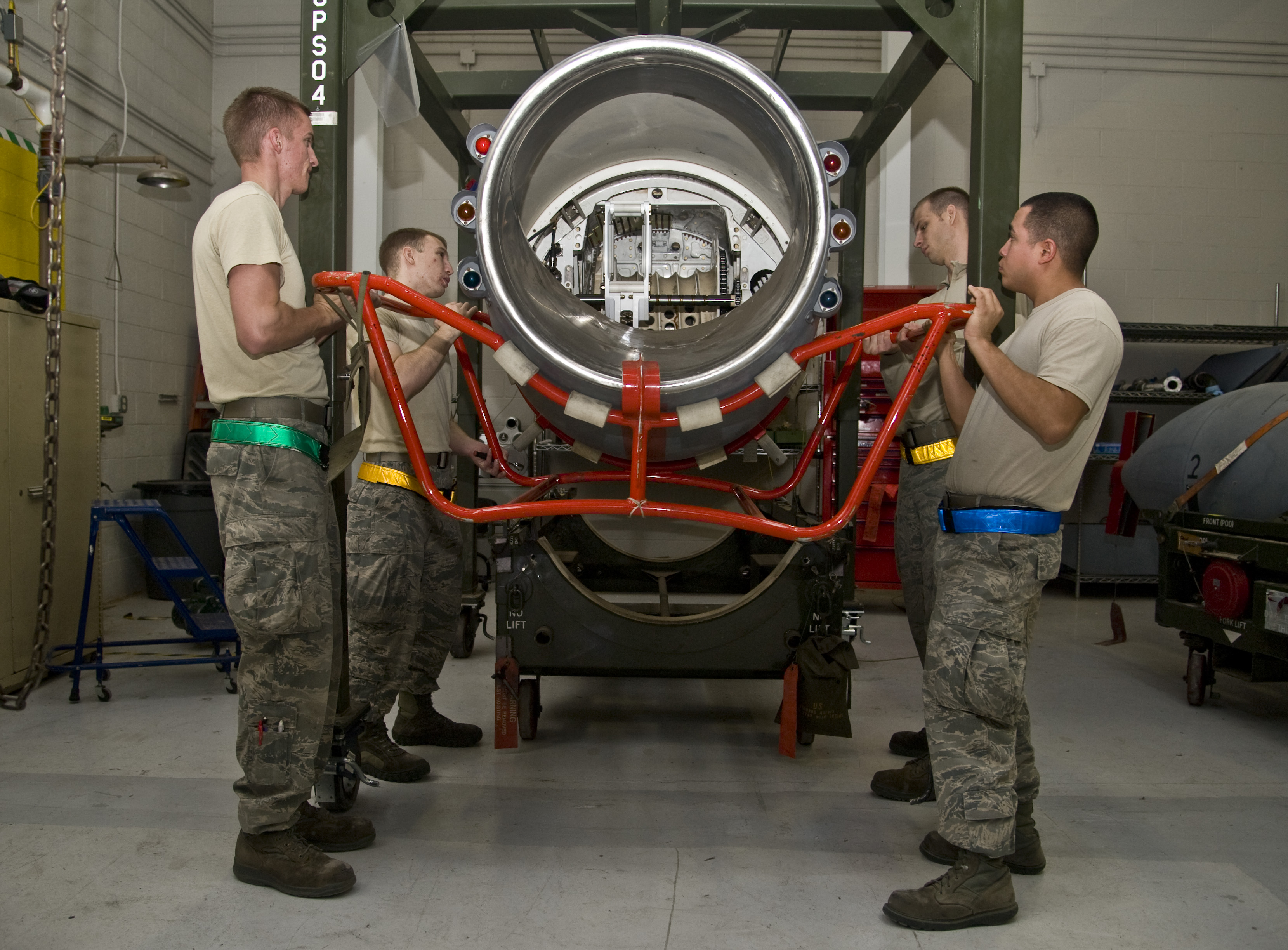 Maintenance education empowers Airmen > McConnell Air Force Base > Display