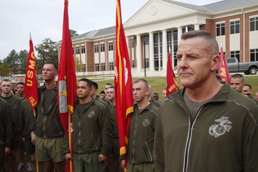 2nd MAW Marines run, commemorate birthday