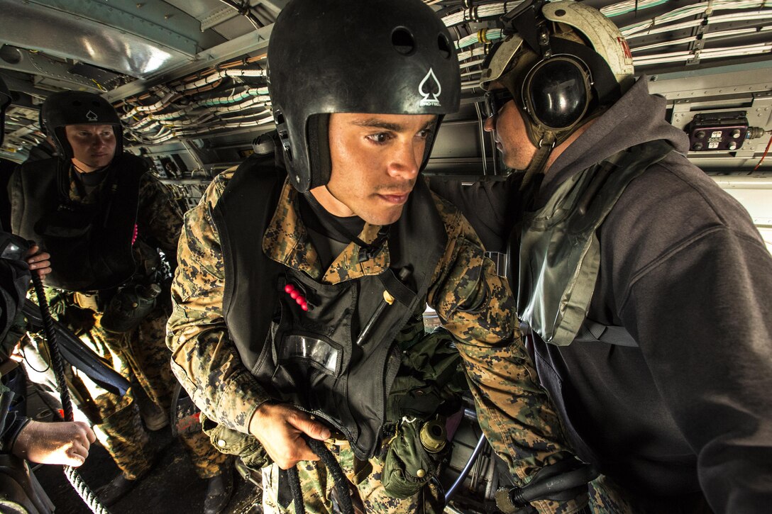 Marines helocast in Coronado