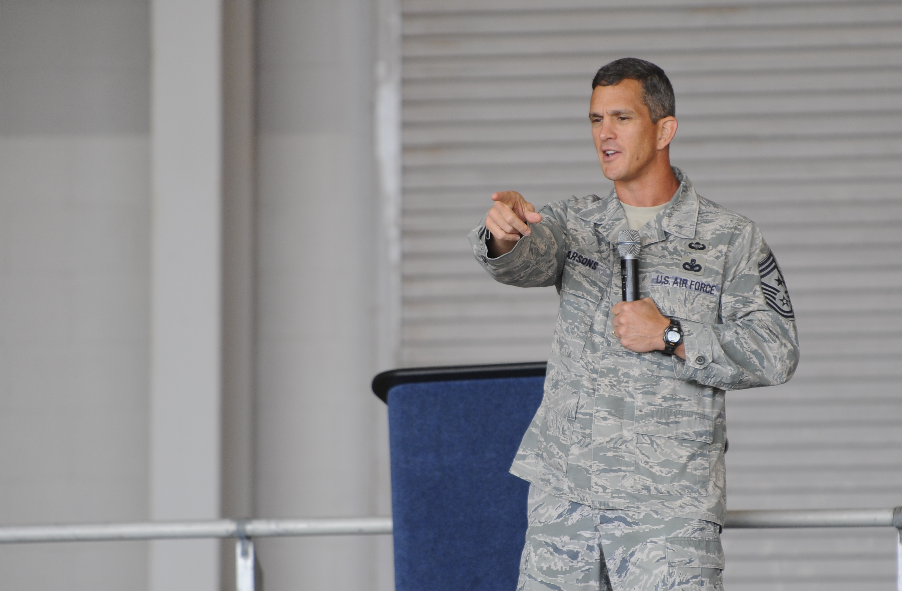 ACC command chief visits Hurlburt > Hurlburt Field > Article Display