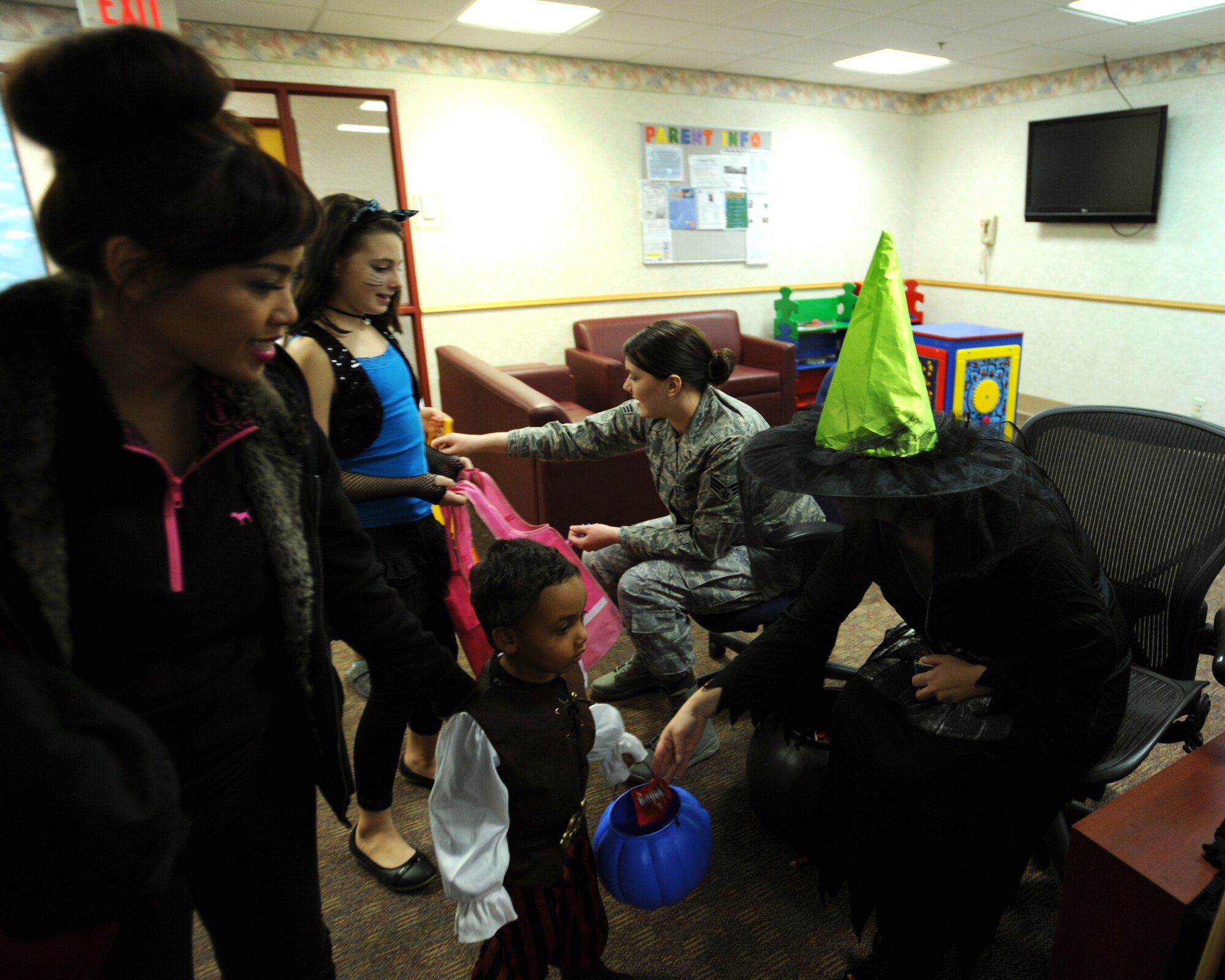 319th Medical Group hosts trick-or-treating event > Grand Forks Air ...