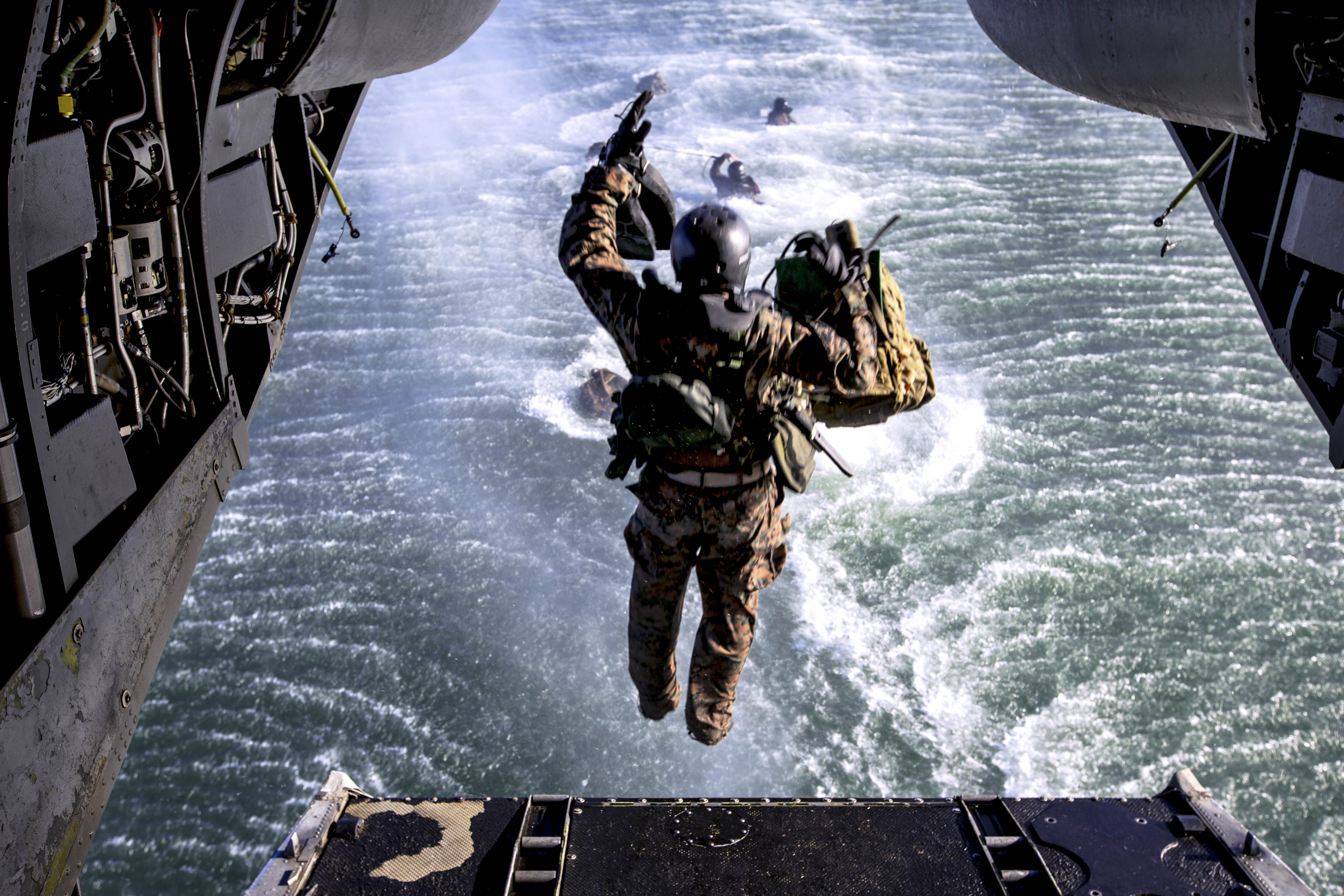 U.S. DEPARTMENT OF DEFENSE > Photos > Photo Gallery