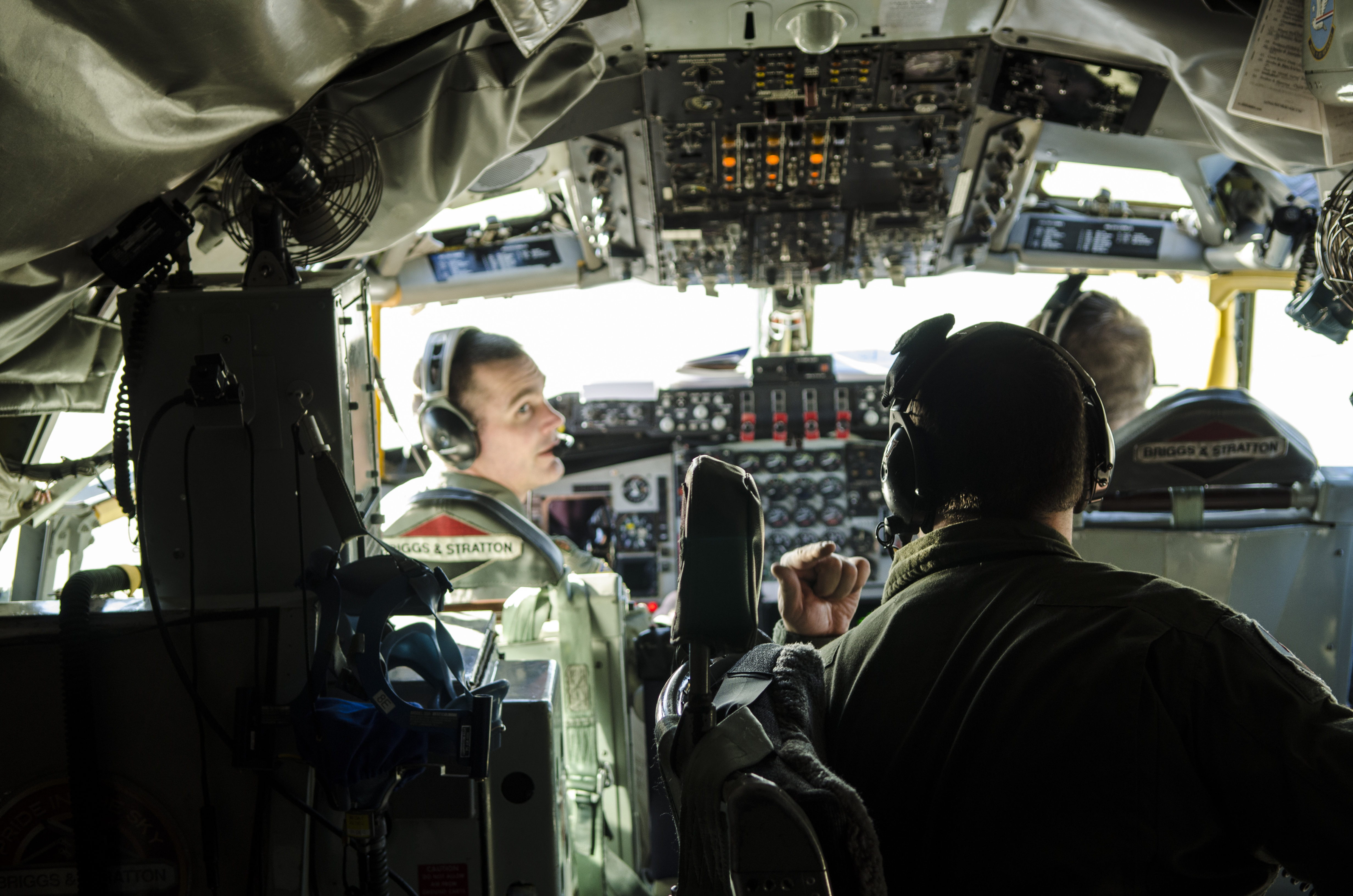 128 ARW refuels B-52 Stratofortress > 128th Air Refueling Wing ...