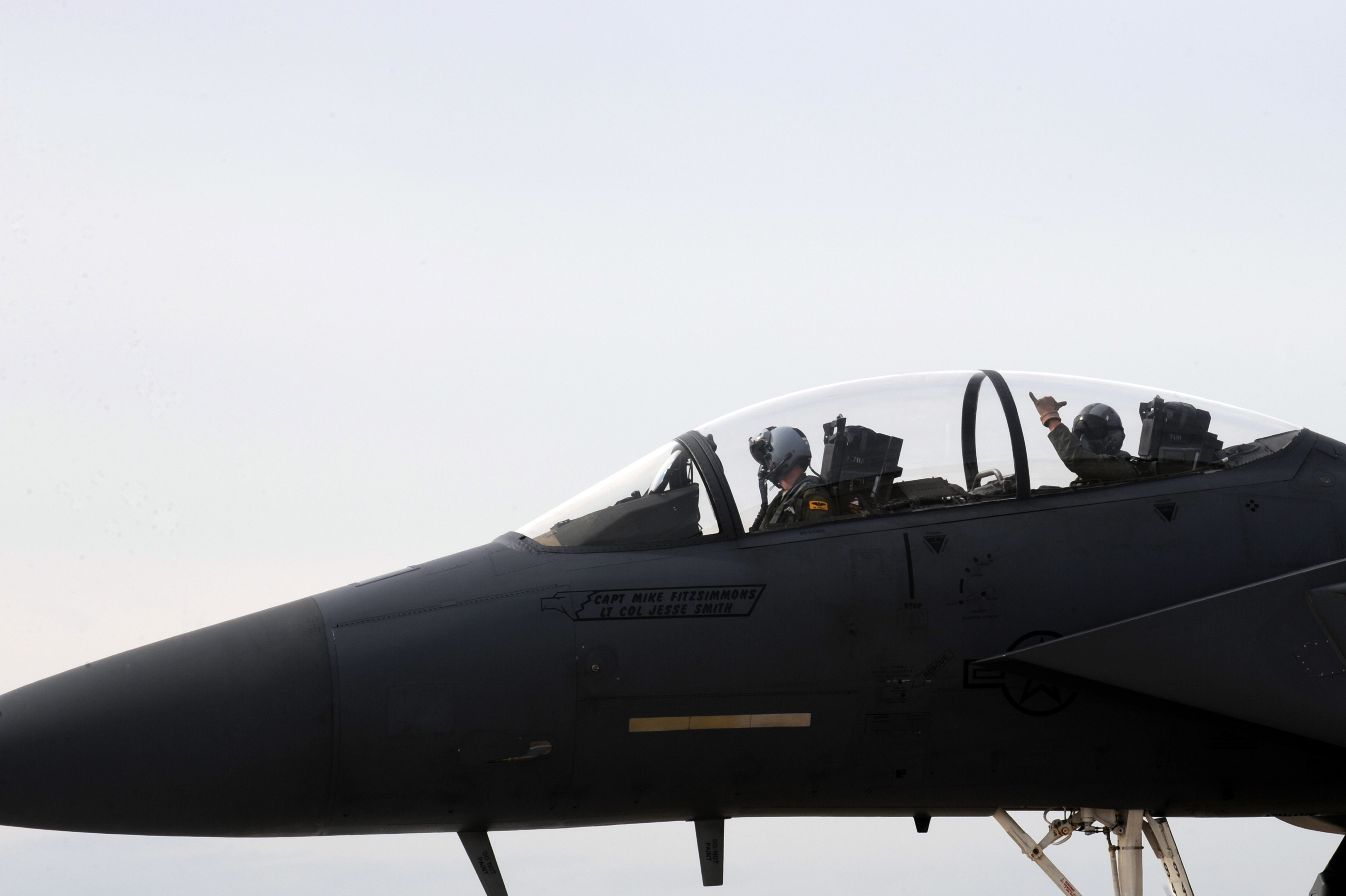 Razor Talon: Pilots and Weapons Officers engaged in the most current ...