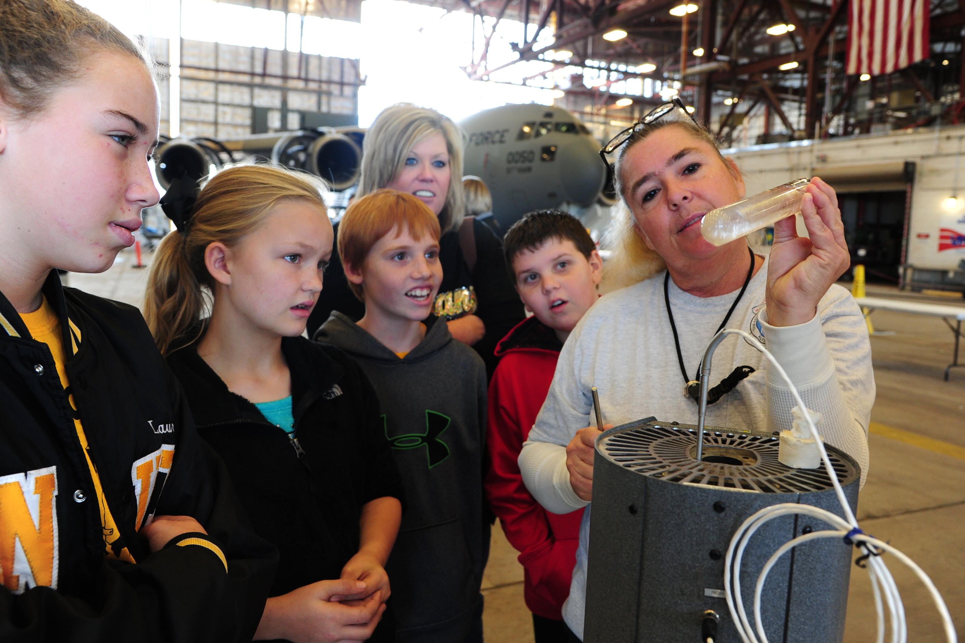 Students learn about AF technology > Altus Air Force Base > Article Display