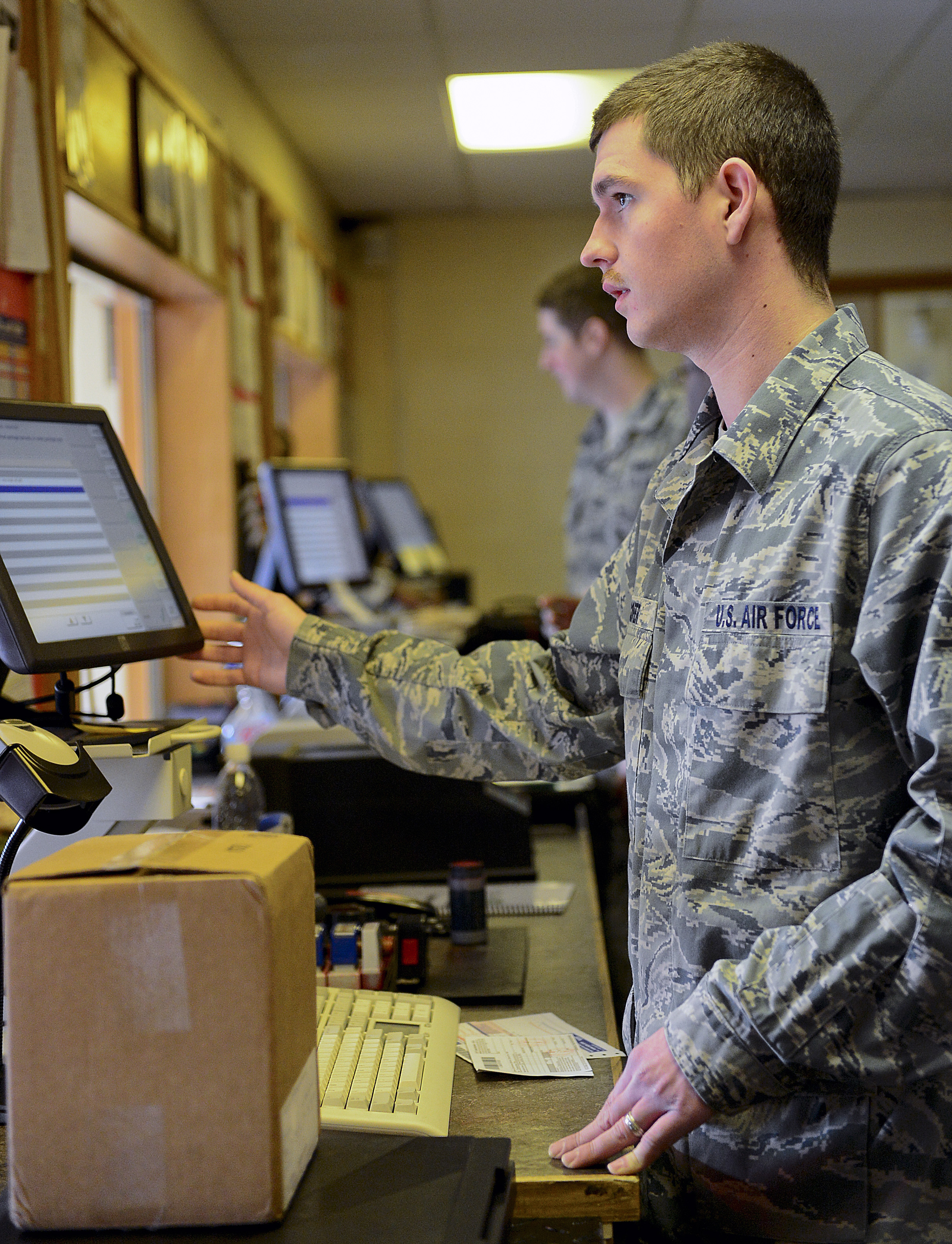 Post Office decks your box with boughs of mail