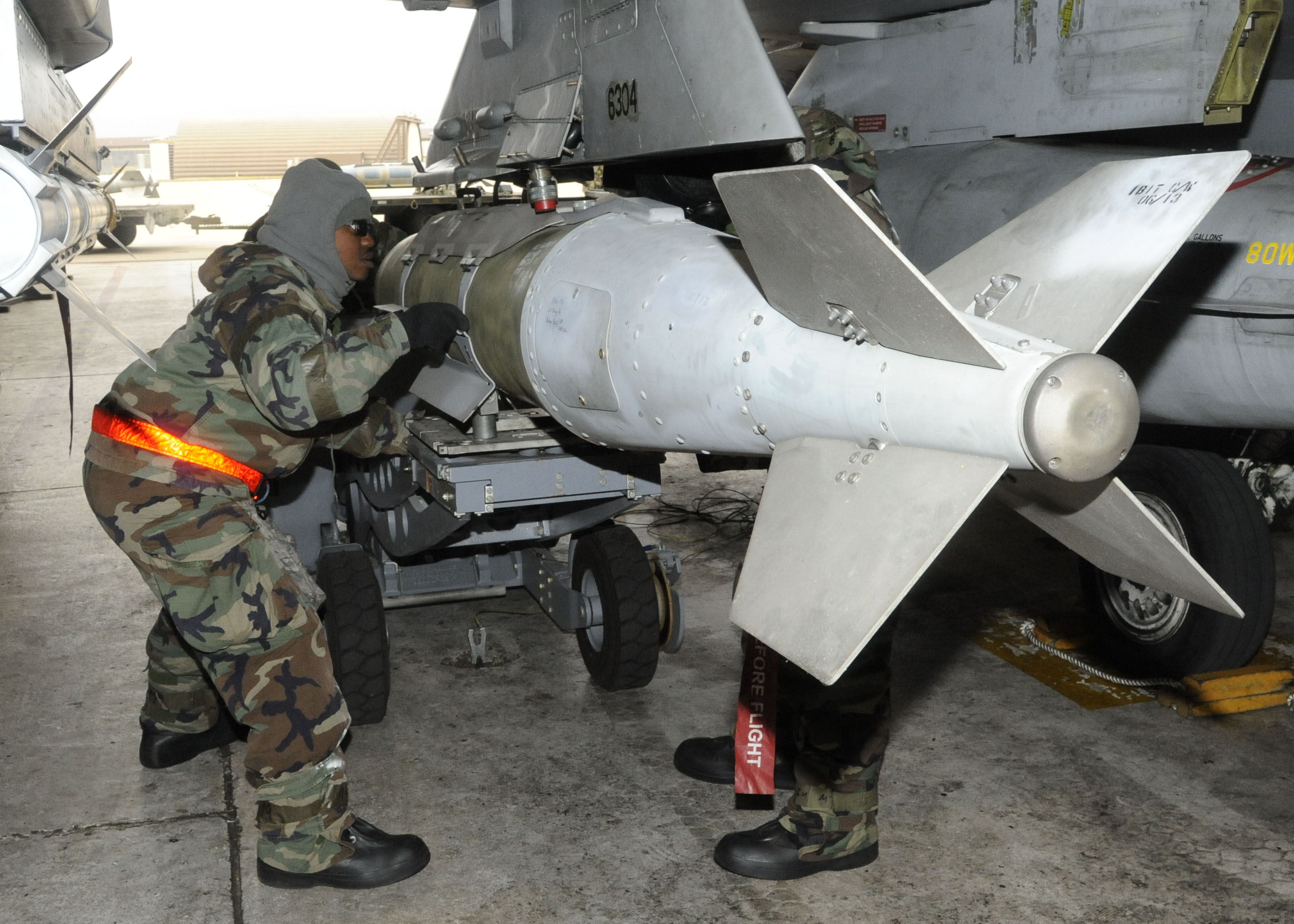Exercise Beverly Bulldog 14-01 strengthens readiness > 7th Air Force ...