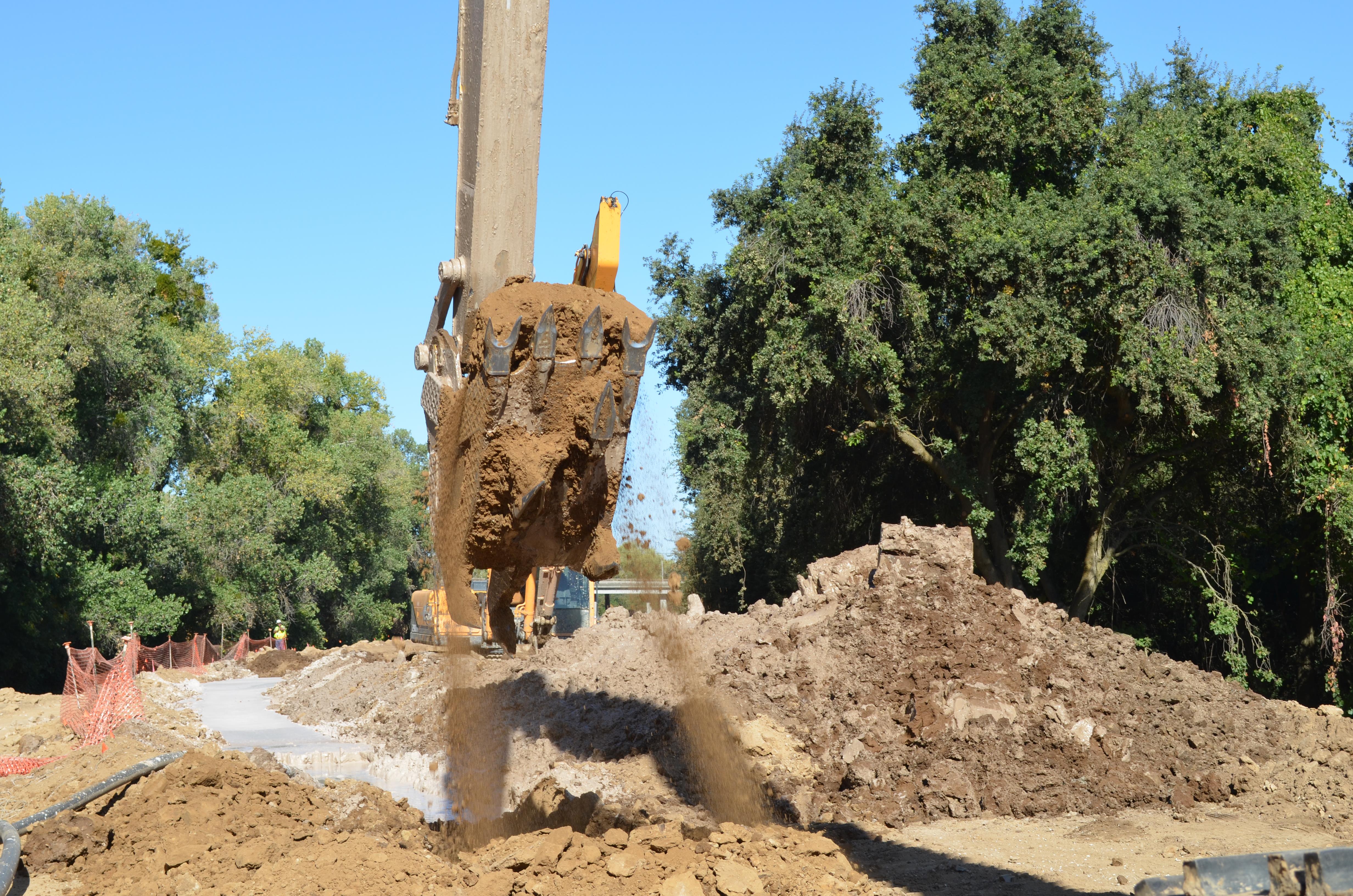 Sacramento levee fixes: A year of progress > Sacramento District > Sacramento District News Stories