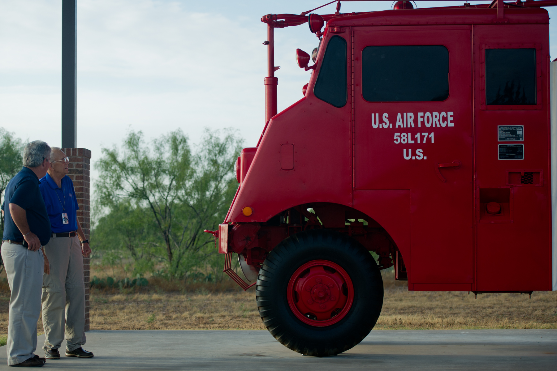 Air Force firefighter veteran visits DoD fire school > 33rd Fighter ...