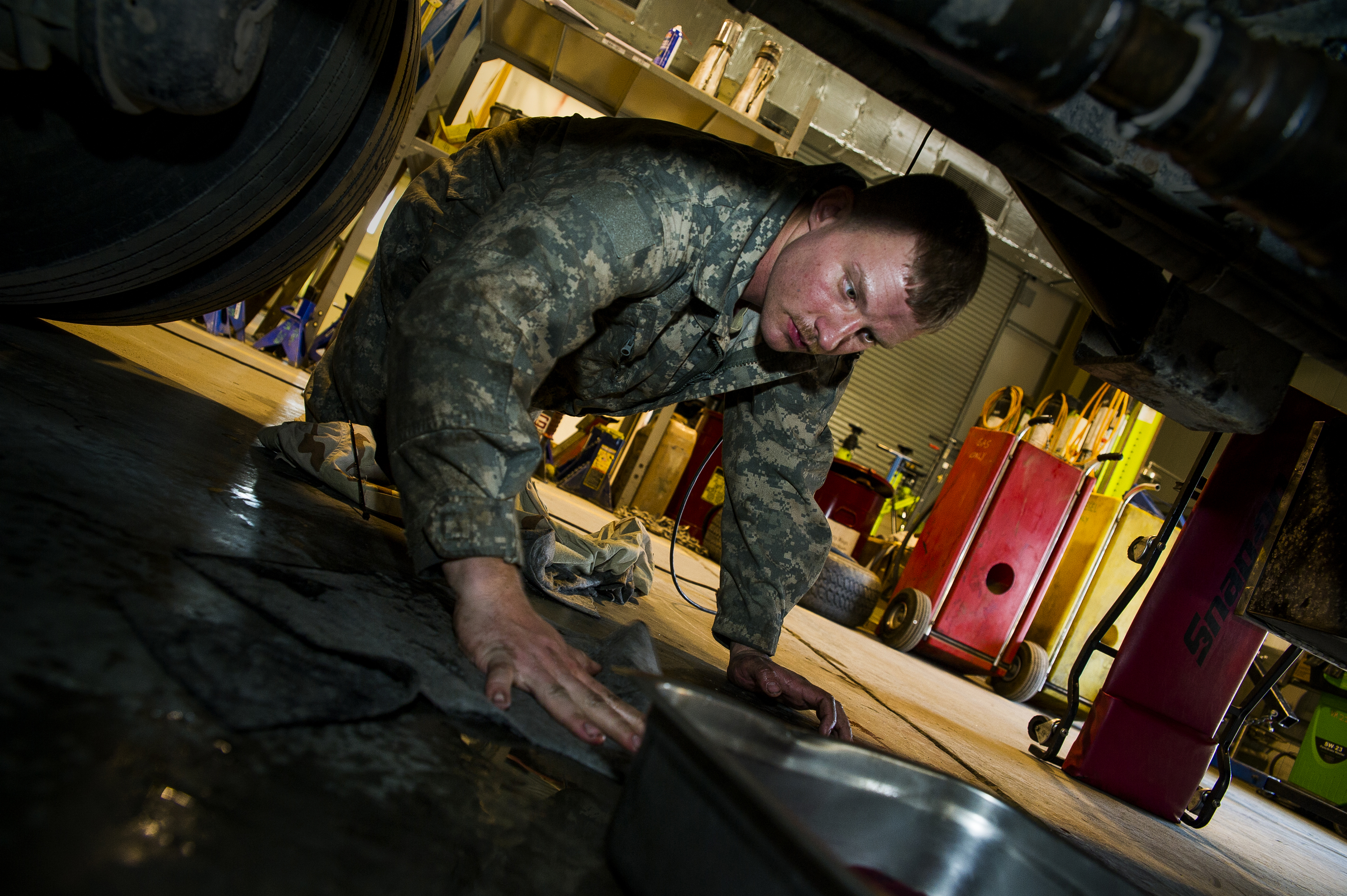 Expeditionary mechanics keep vehicles mission ready > U.S. Air Forces ...