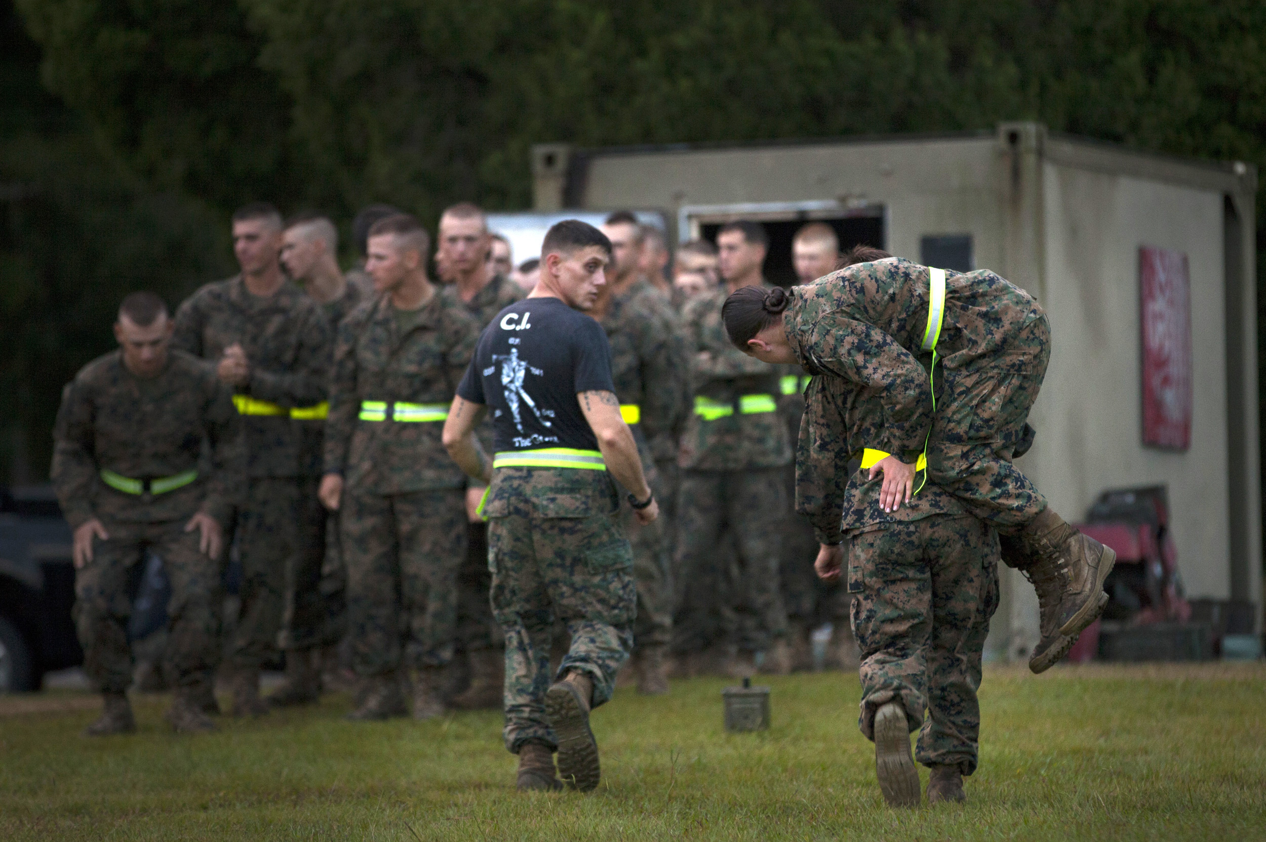 First Female Marines Attend Infantry Course