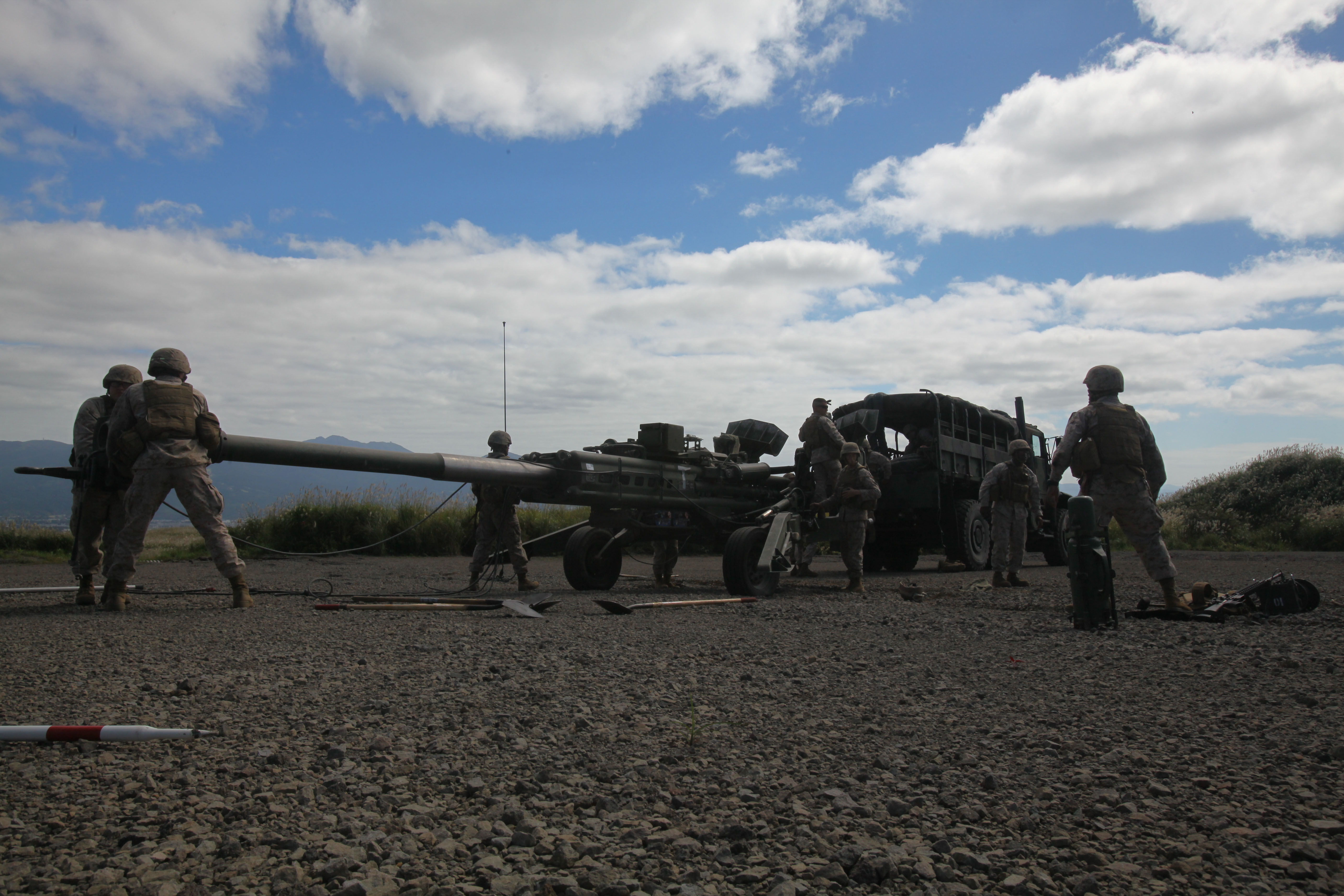 Fox Battery prepares for live-fire > Marine Corps Installations Pacific ...