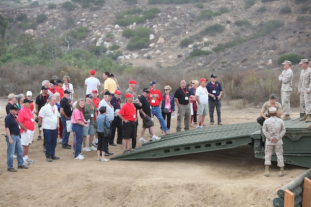 Once a Marine always a Marine: 7th ESB welcomes Vietnam veterans > 1st ...