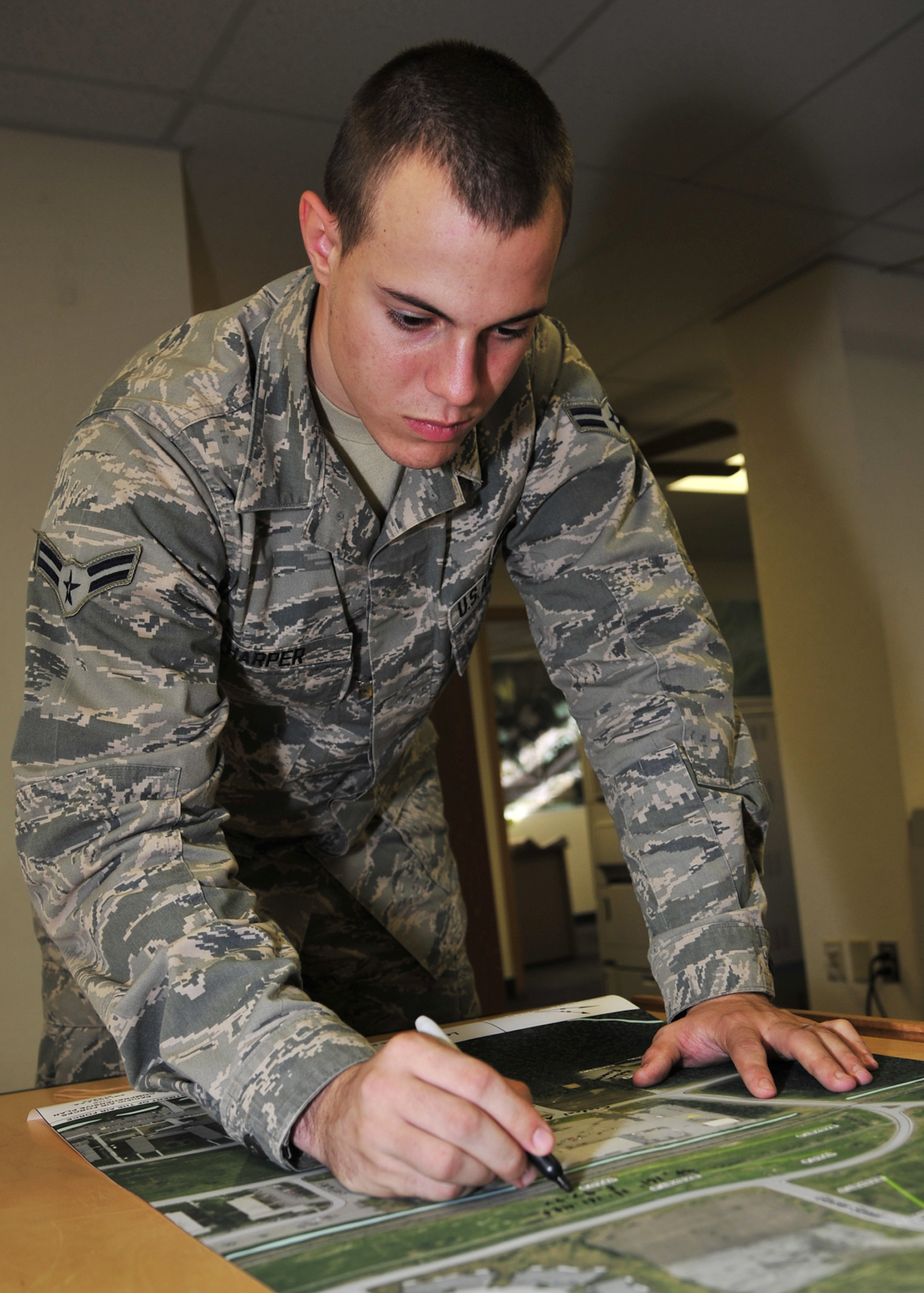354th CES geospatial intelligence keeps Eielson on the map > Eielson ...