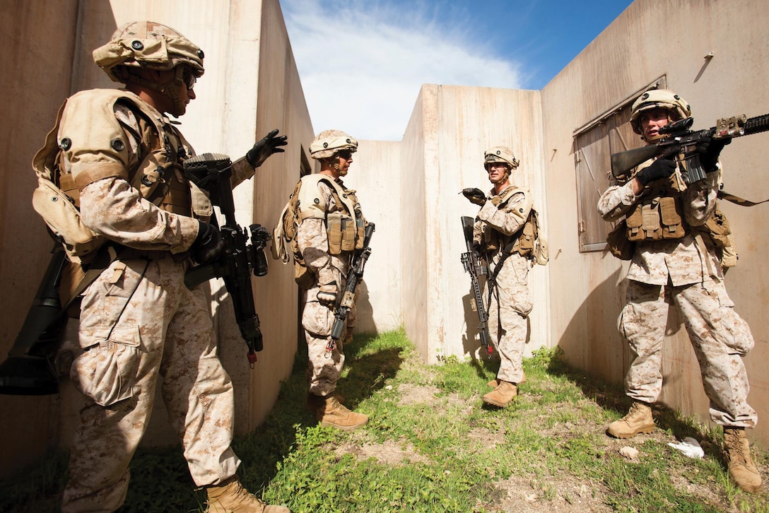 MOUT training highlights urban warfighting