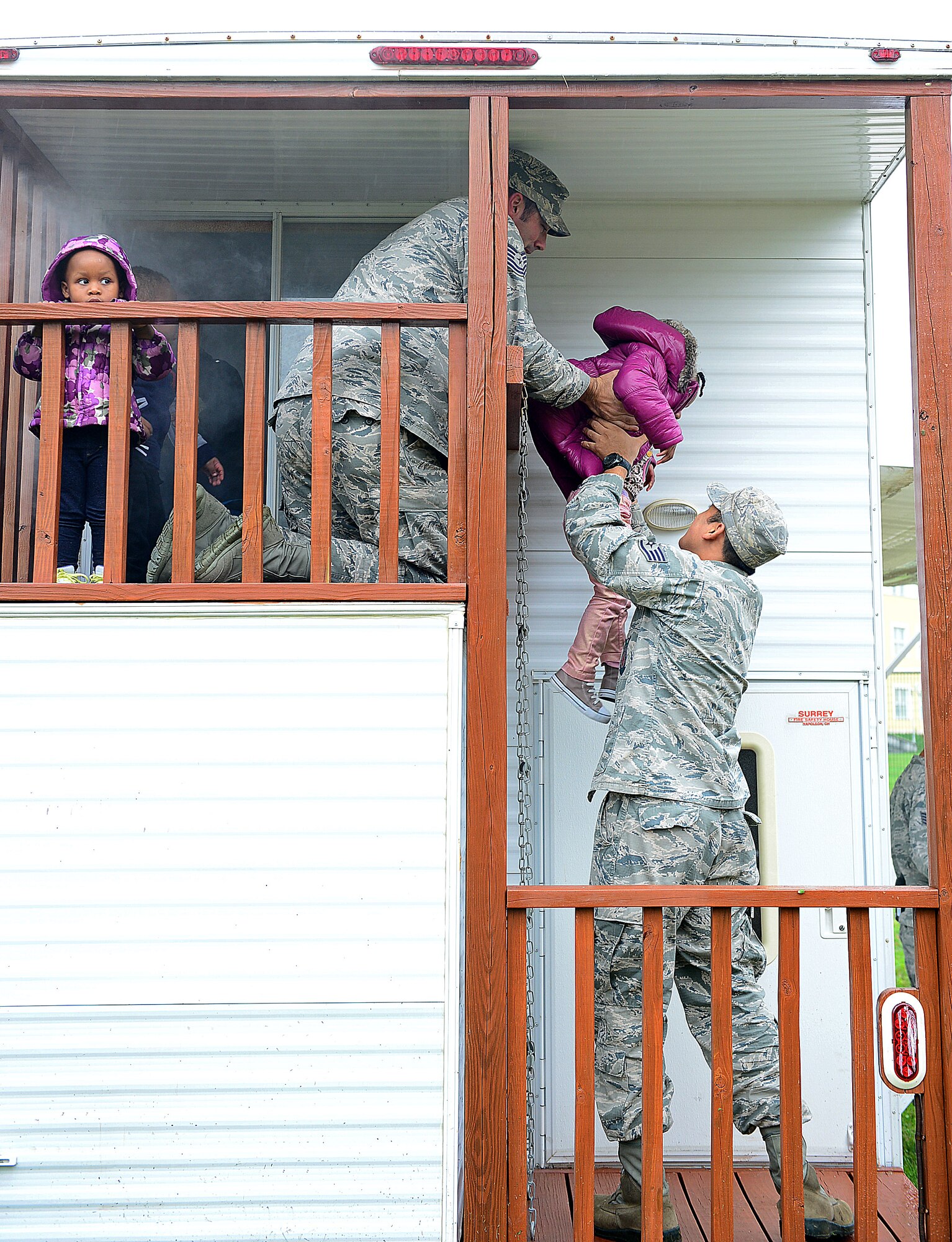 Aviano firefighters host Fire Prevention Week > Aviano Air Base > Display