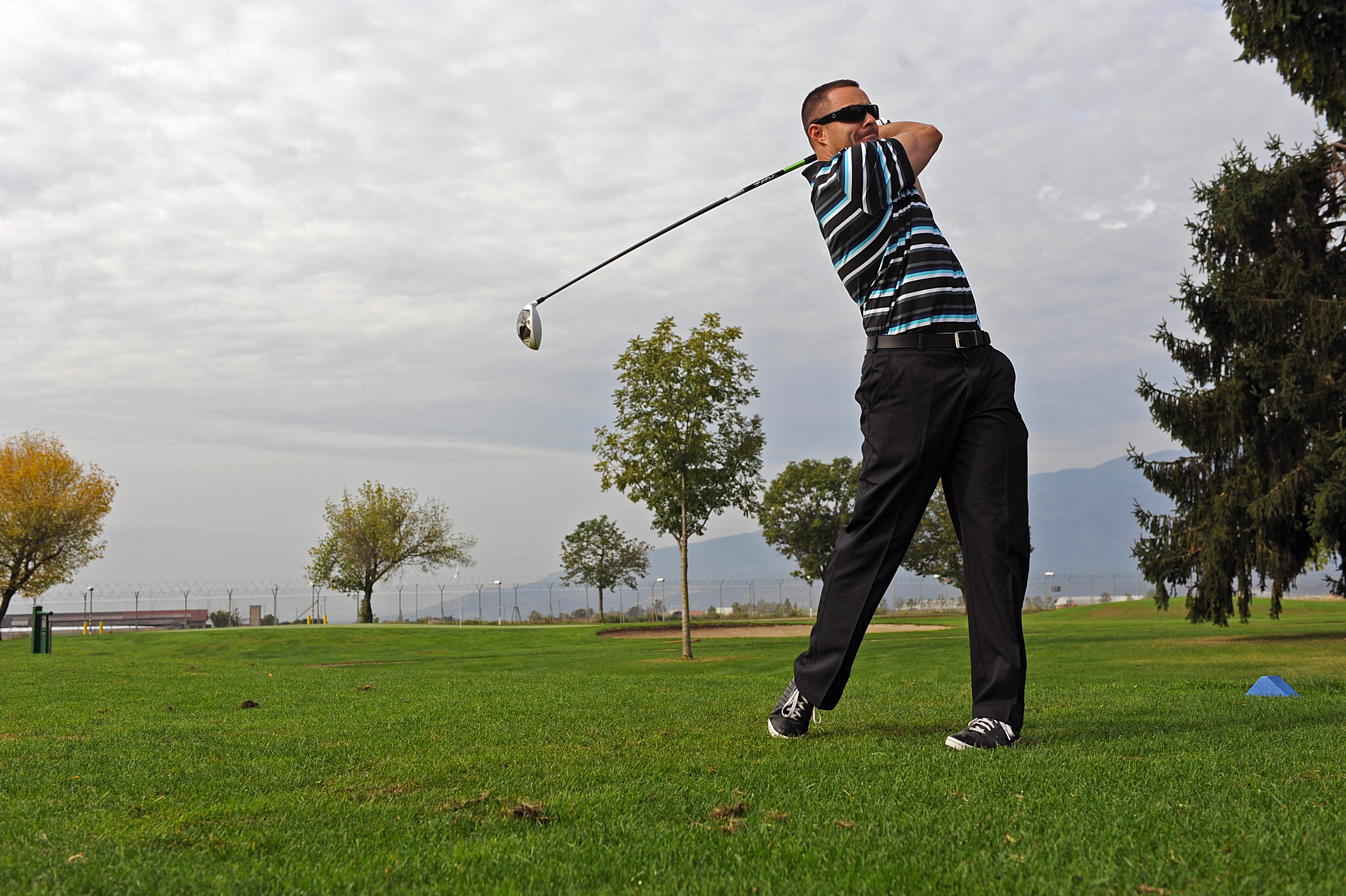 Aviano Airman wins USAFE golf promotion > Aviano Air Base > Display