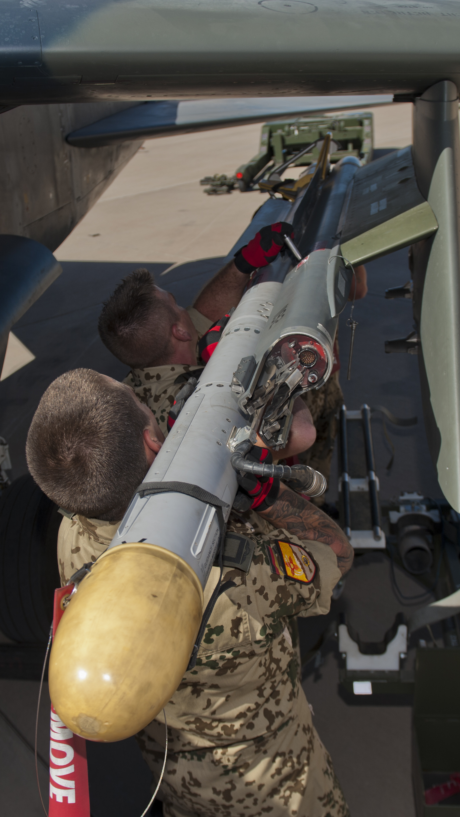 Photos: Quarterly load crew competition > Holloman Air Force Base > Display