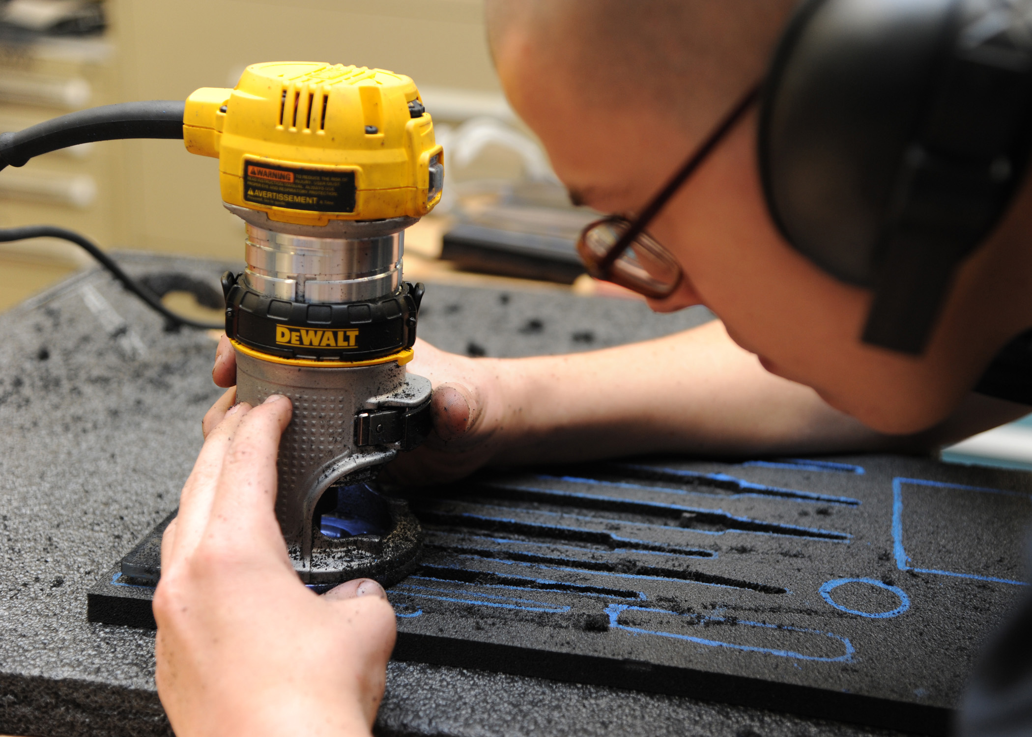 2nd LRS accounts for tools > Barksdale Air Force Base > Display