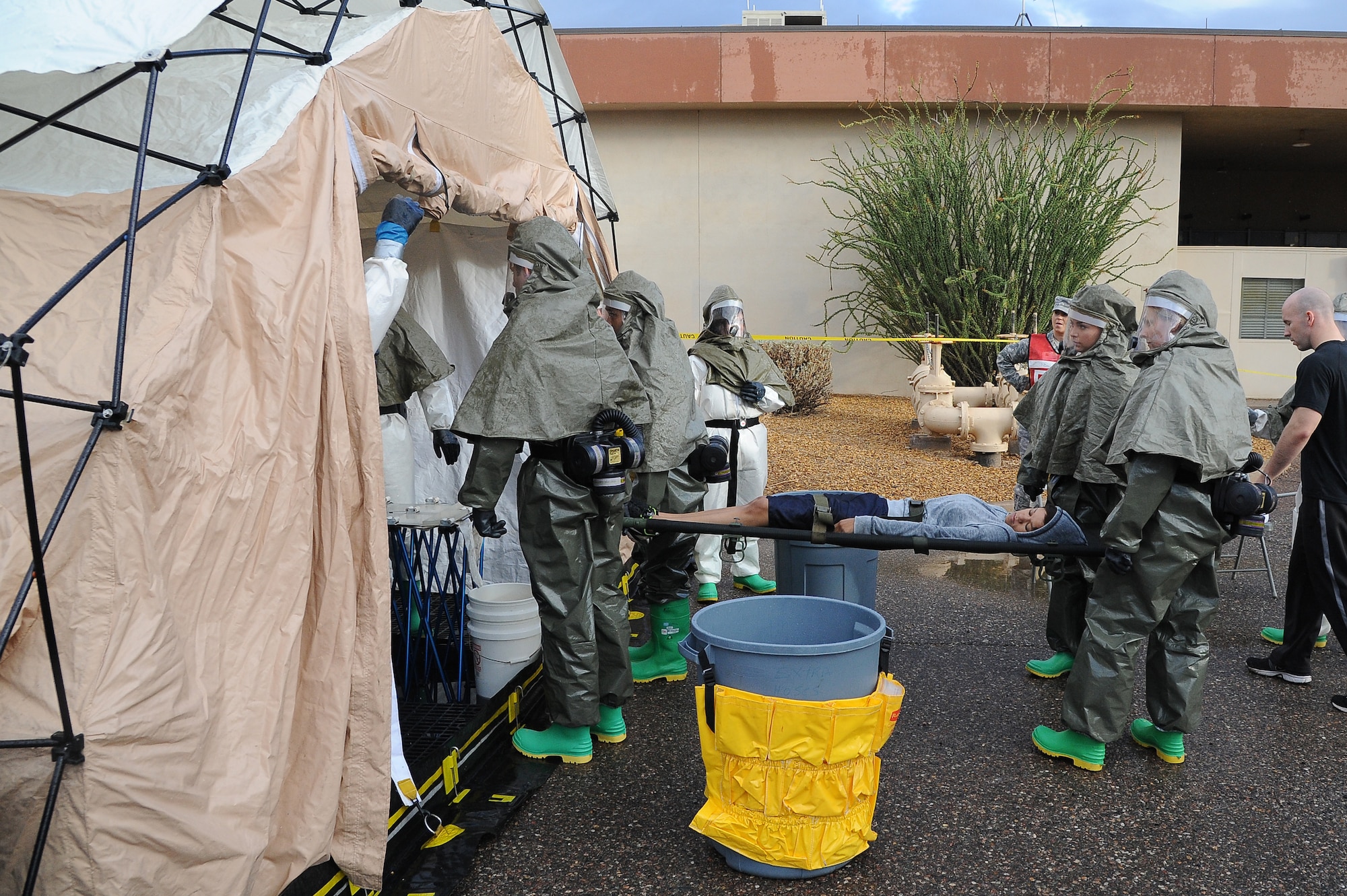 MDOS decons victims in exercise > Luke Air Force Base > Article Display