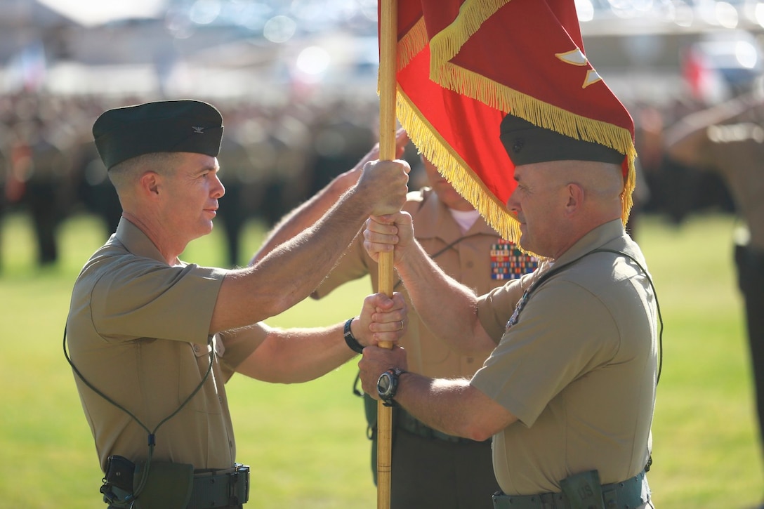 7th Marine Regiment welcomes new commander