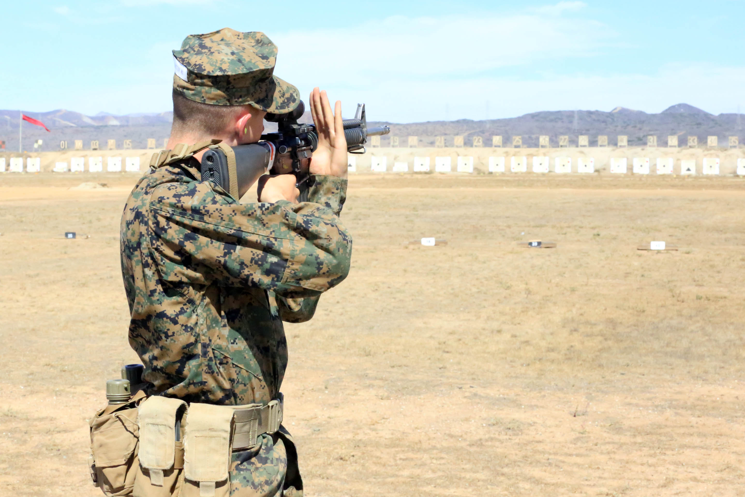 Co. I recruits send rounds down range > Marine Corps Recruit Depot, San ...