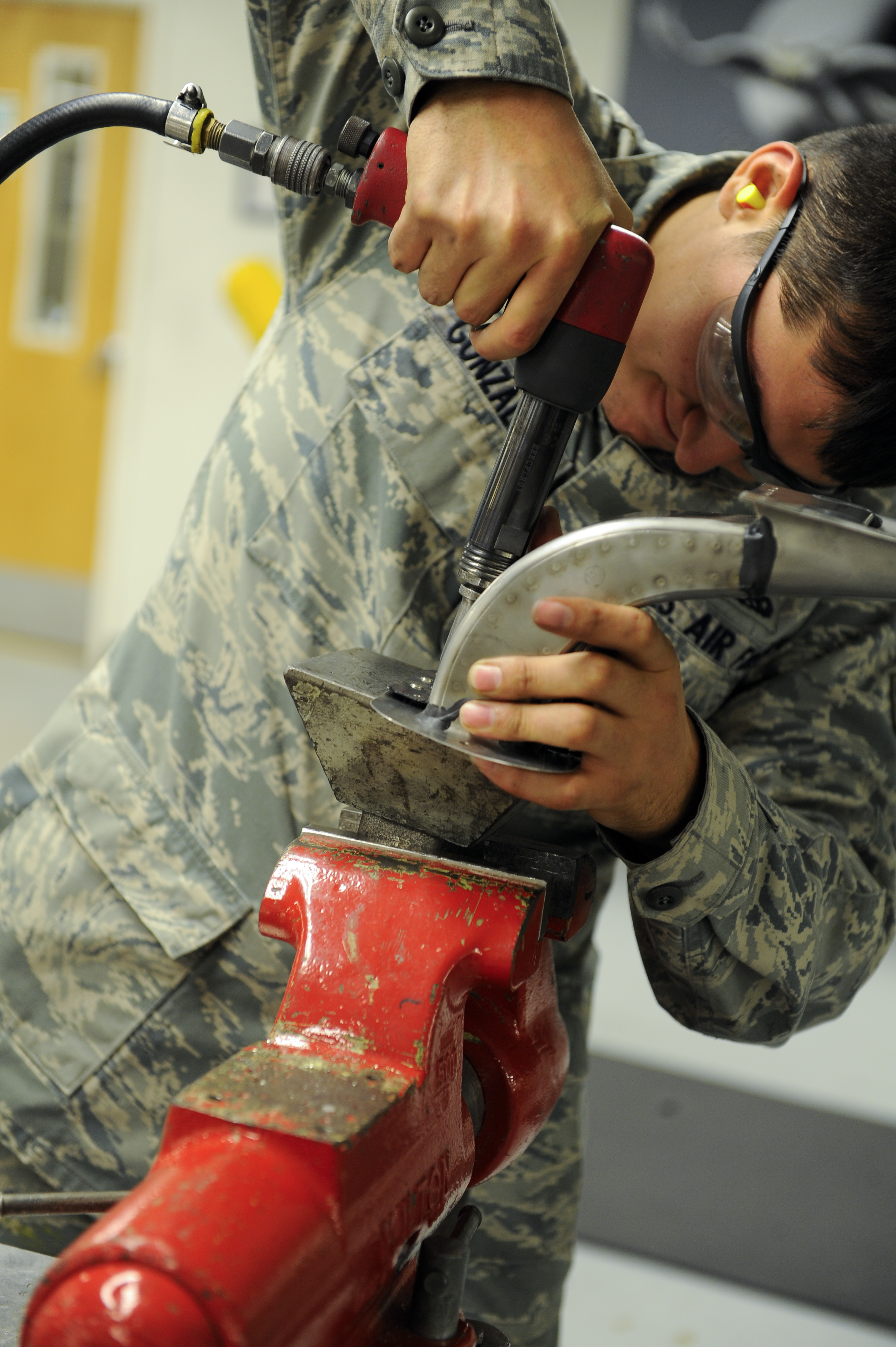 1st Special Operations Equipment Maintenance Sqaudron at work