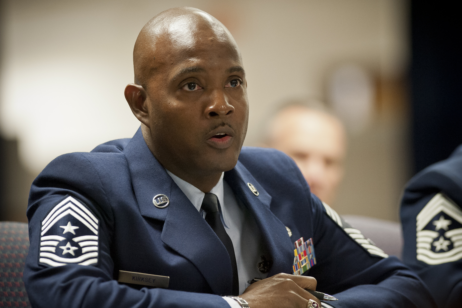 Leaders advise commission not to merge AFR and ANG > Air National Guard ...