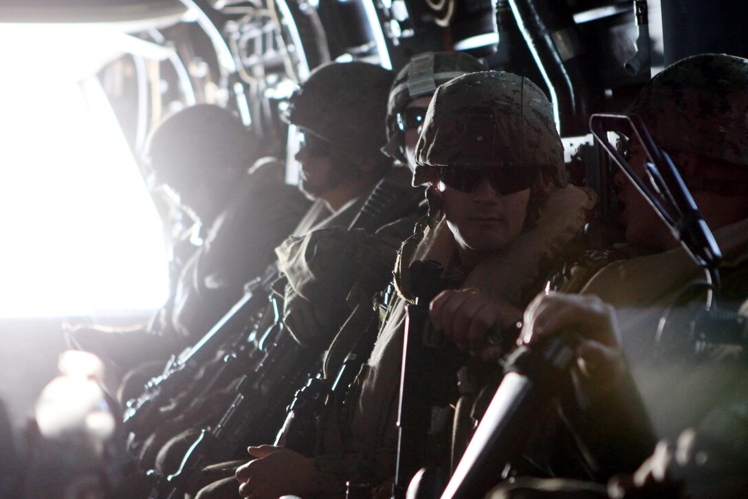 SP-MAGTF Crisis Response Osprey is first to land in France