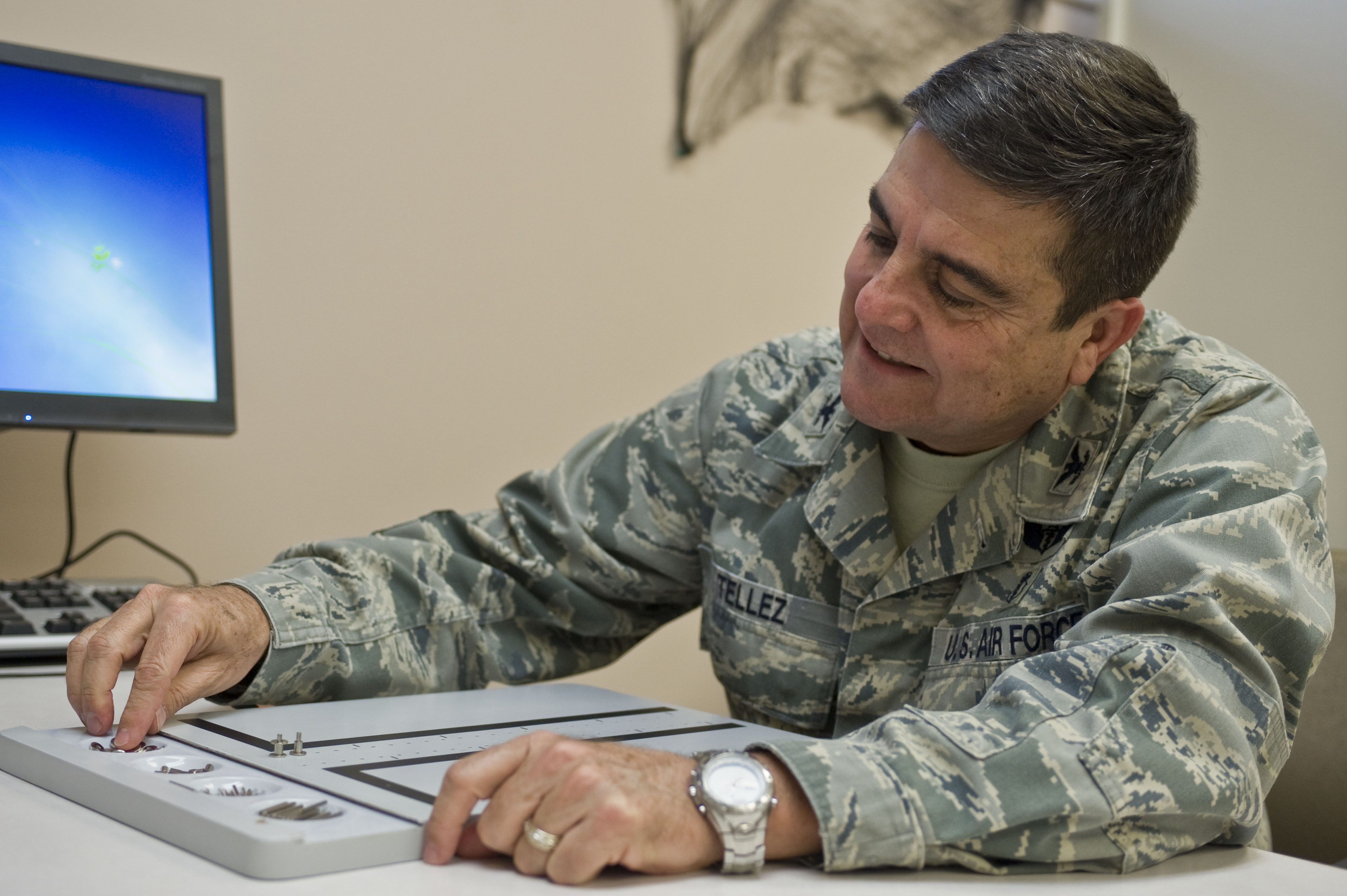 Airmen test performance during occupational physical therapy open house ...