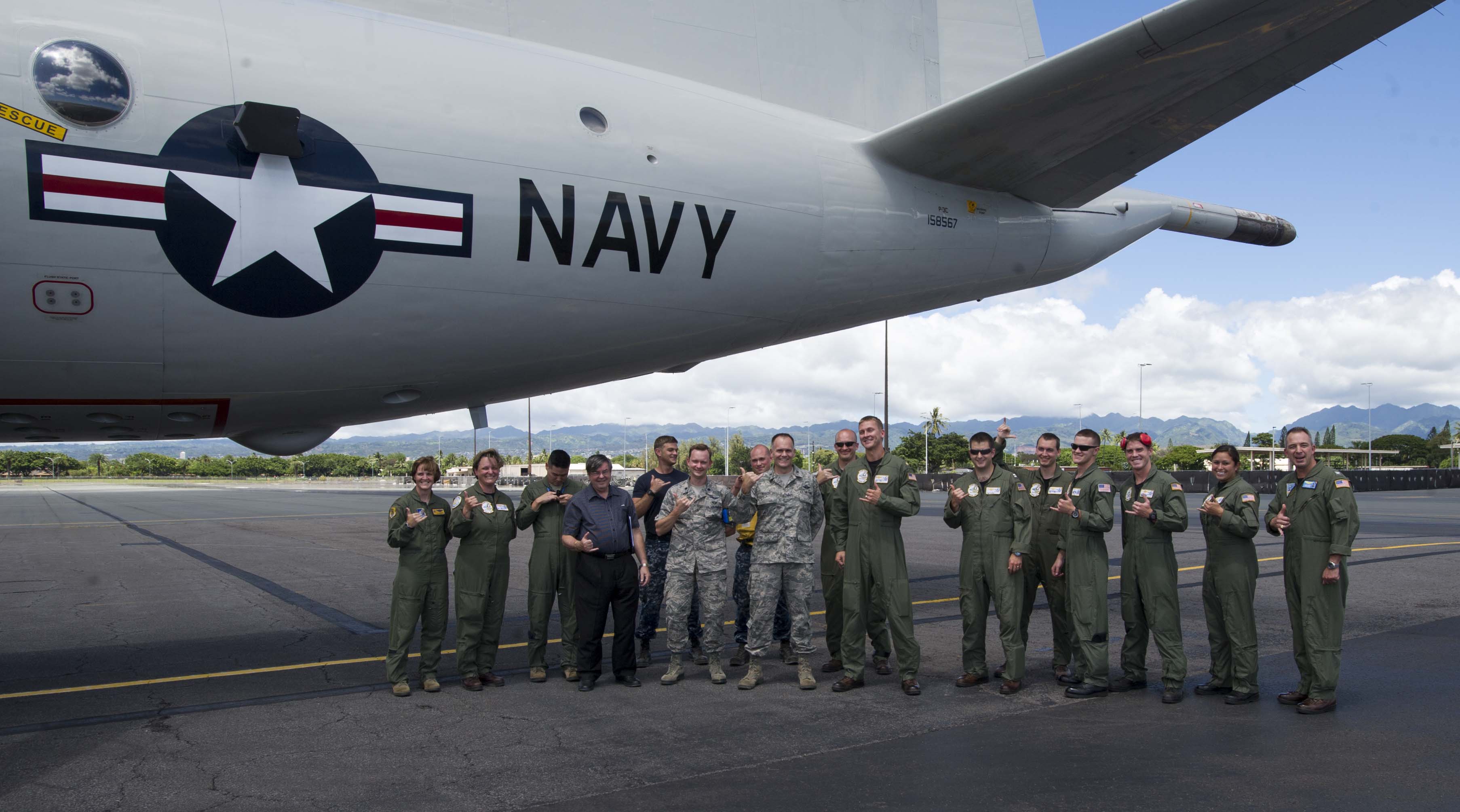 15th Wing aids Navy in aircraft relocation > 15th Wing > Article Display