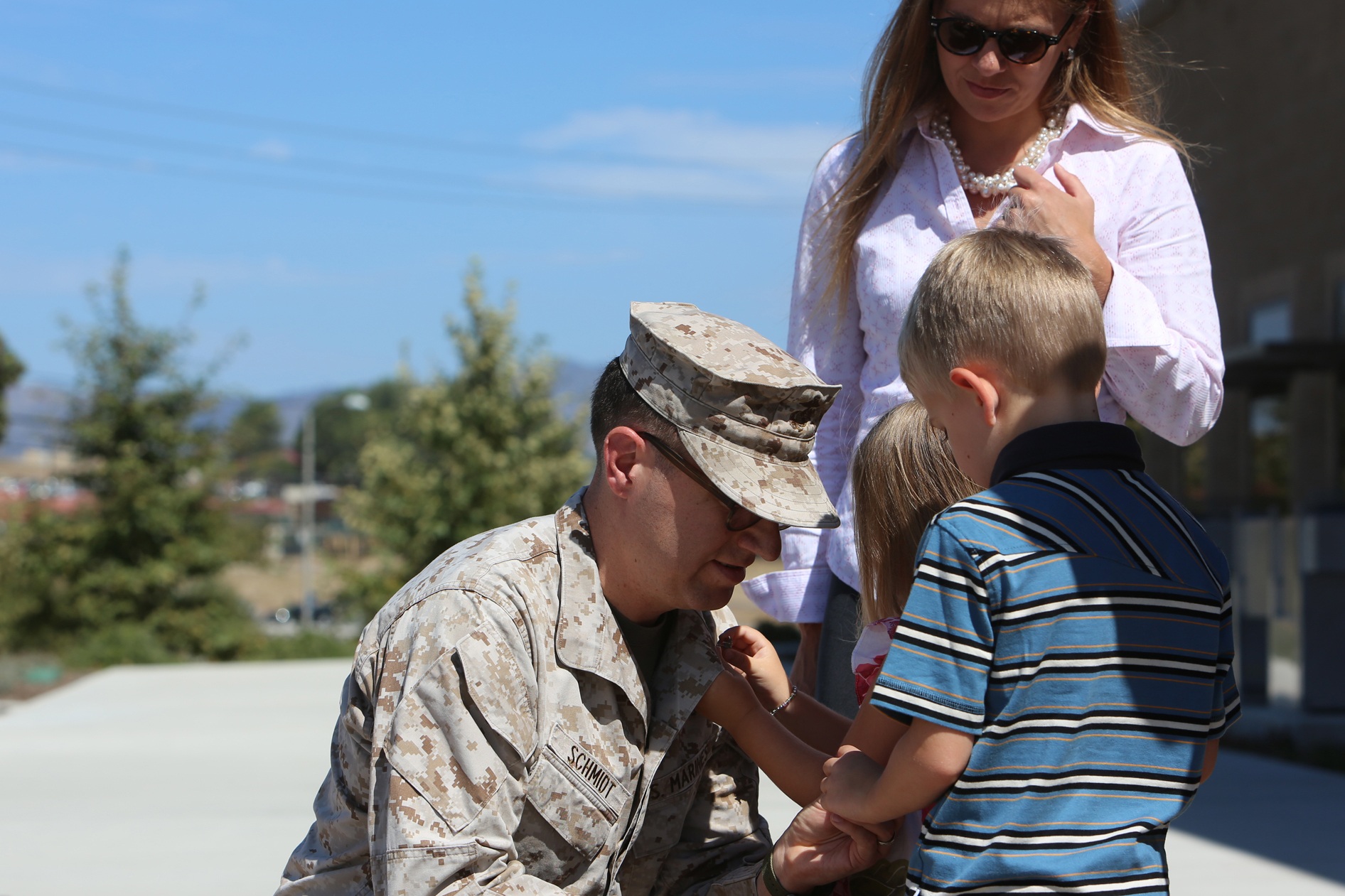 1st MLG Marine pins on lieutenant colonel