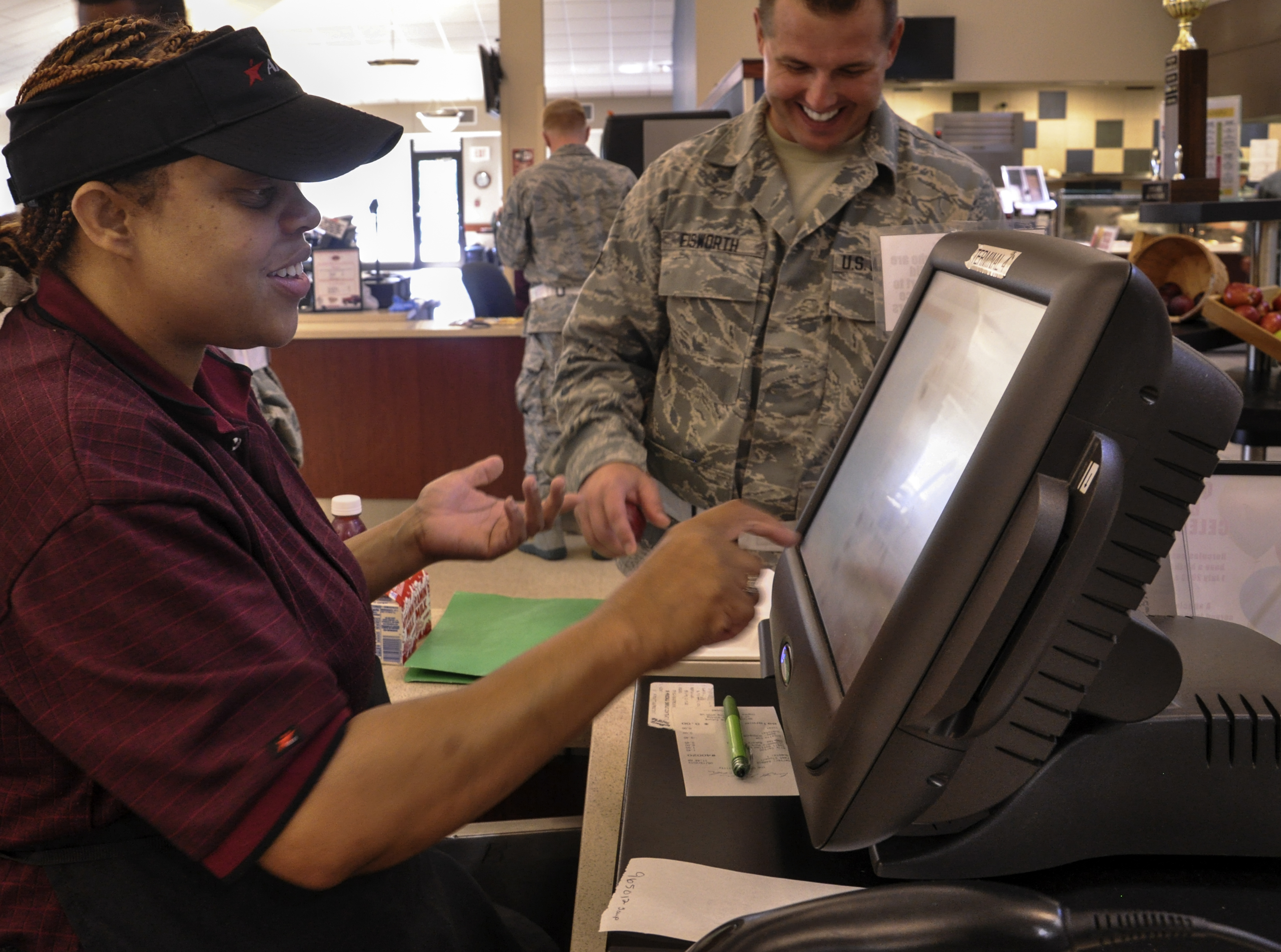 Behind the scenes: the 19th Force Support Squadron DFAC > Little Rock ...