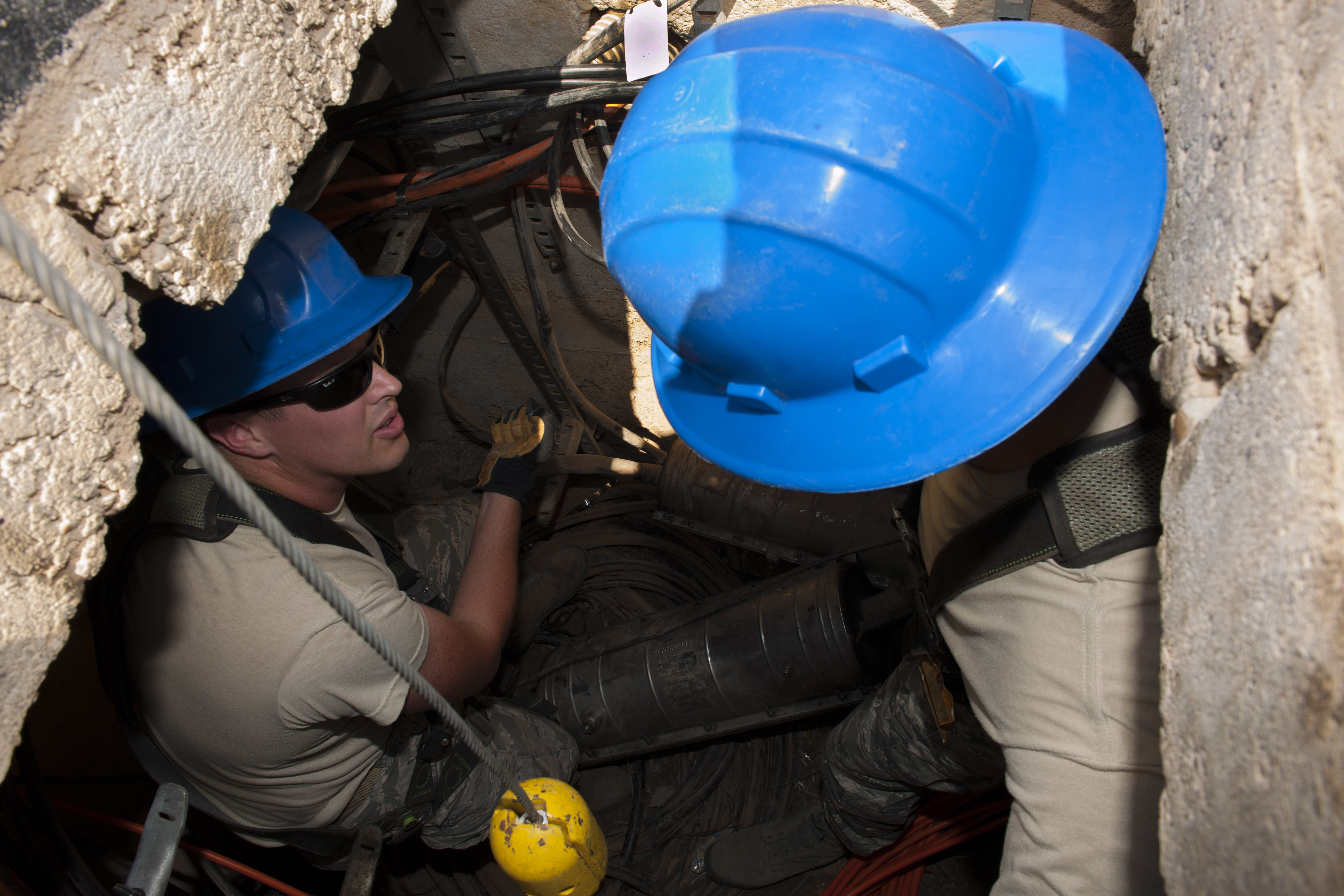 39th CS cable dogs take leadership into the hole