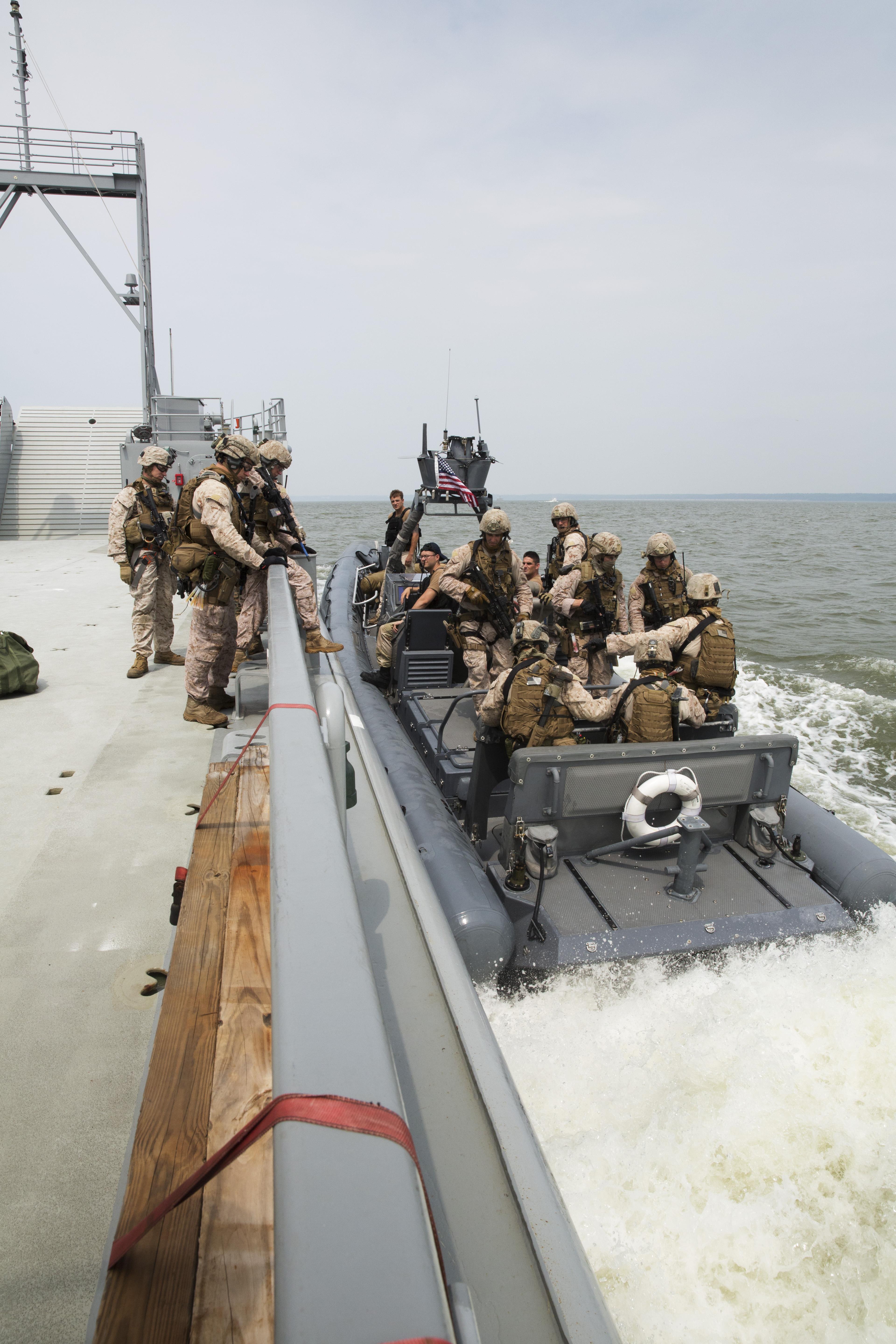 22nd MEU completes VBSS training