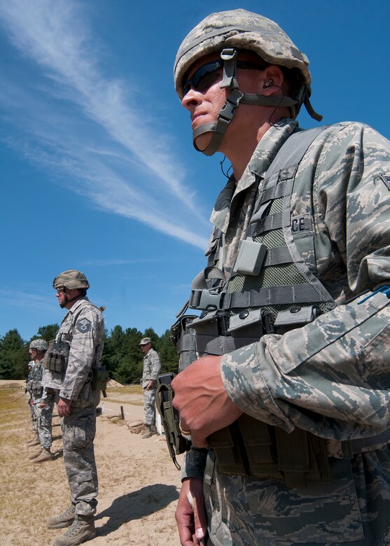 N.H. Army, Air National Guard hit their mark > 157th Air Refueling Wing ...