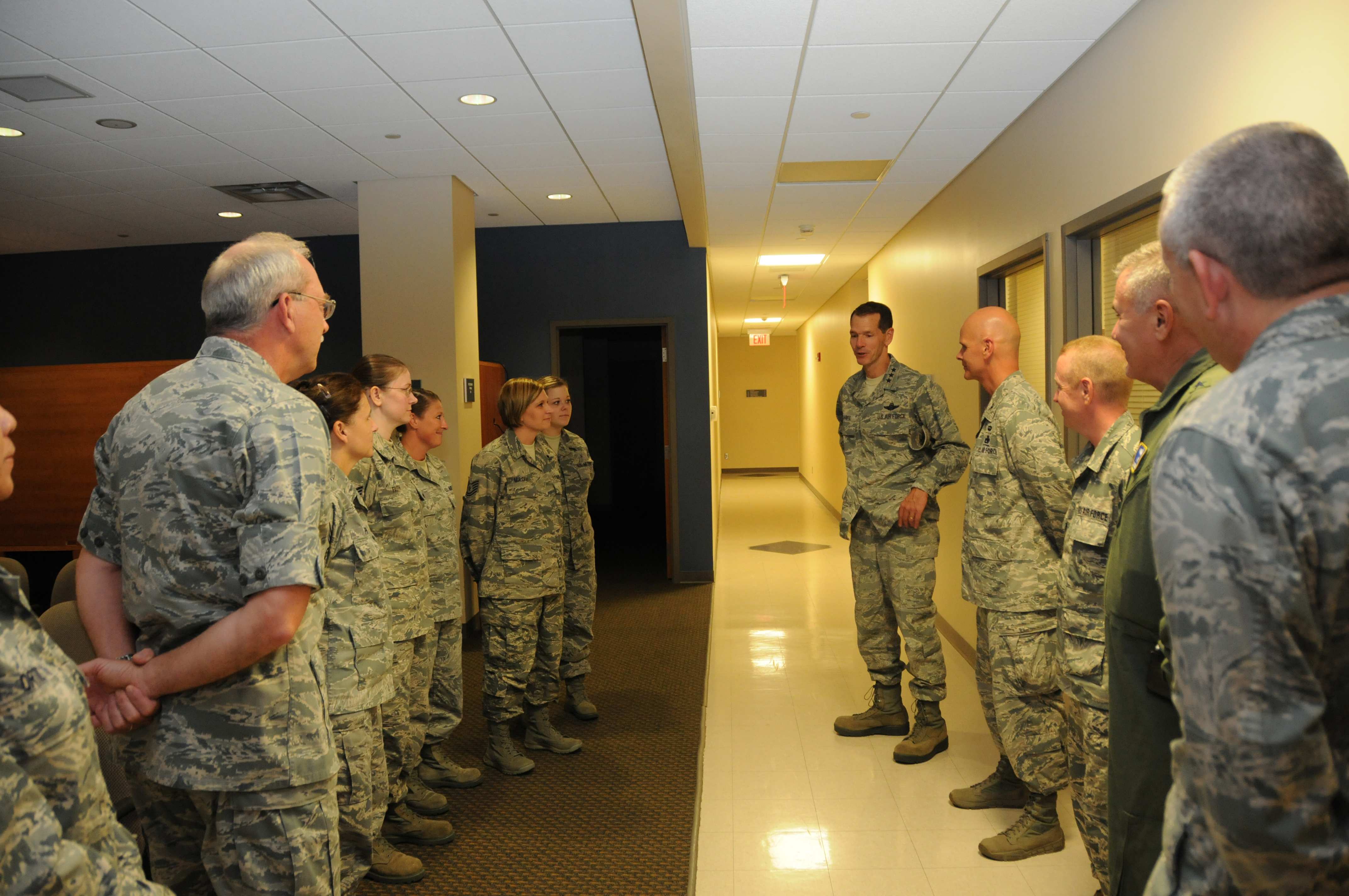 Air National Guard Director visits 183d Fighter Wing